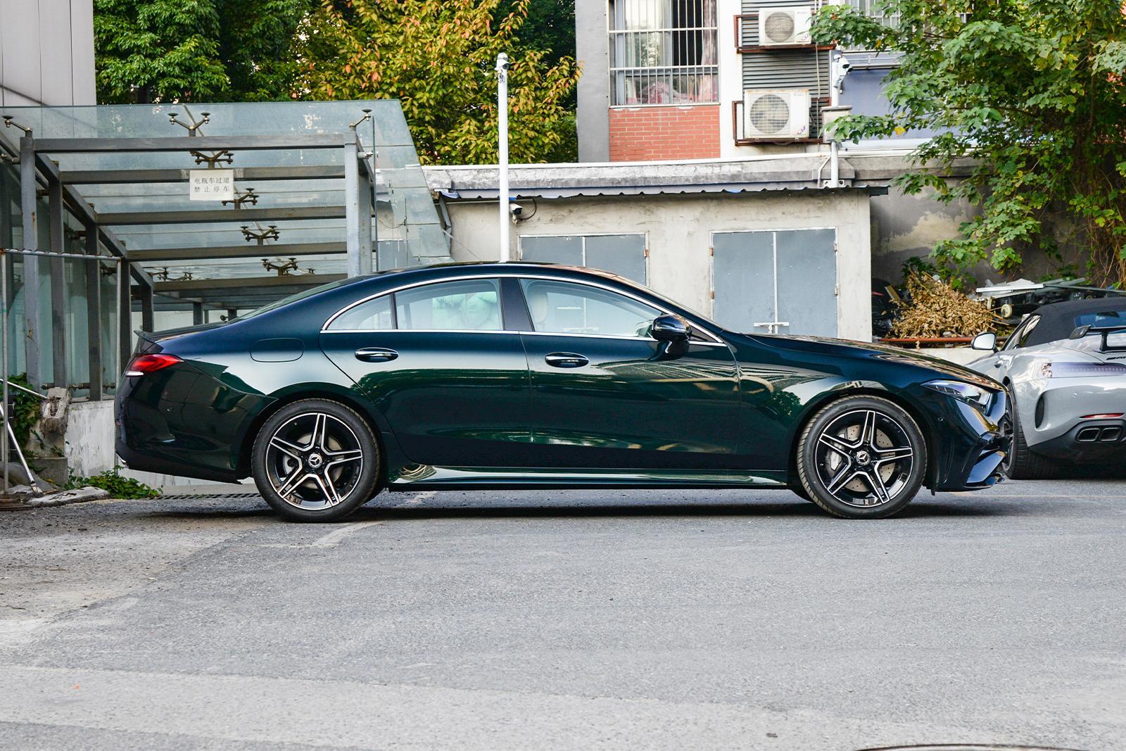 奔驰CLS 2023款 CLS 300 豪华型图片_奔驰_1/78张图片_汽车外观图库_懂车帝