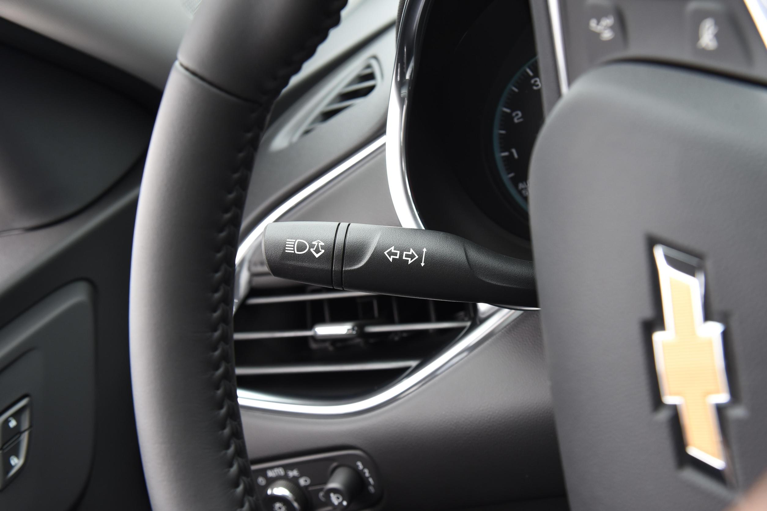 迈锐宝XL 2023款 1.5T 锐动版图片_雪佛兰_33/84张图片_汽车内饰图库_懂车帝