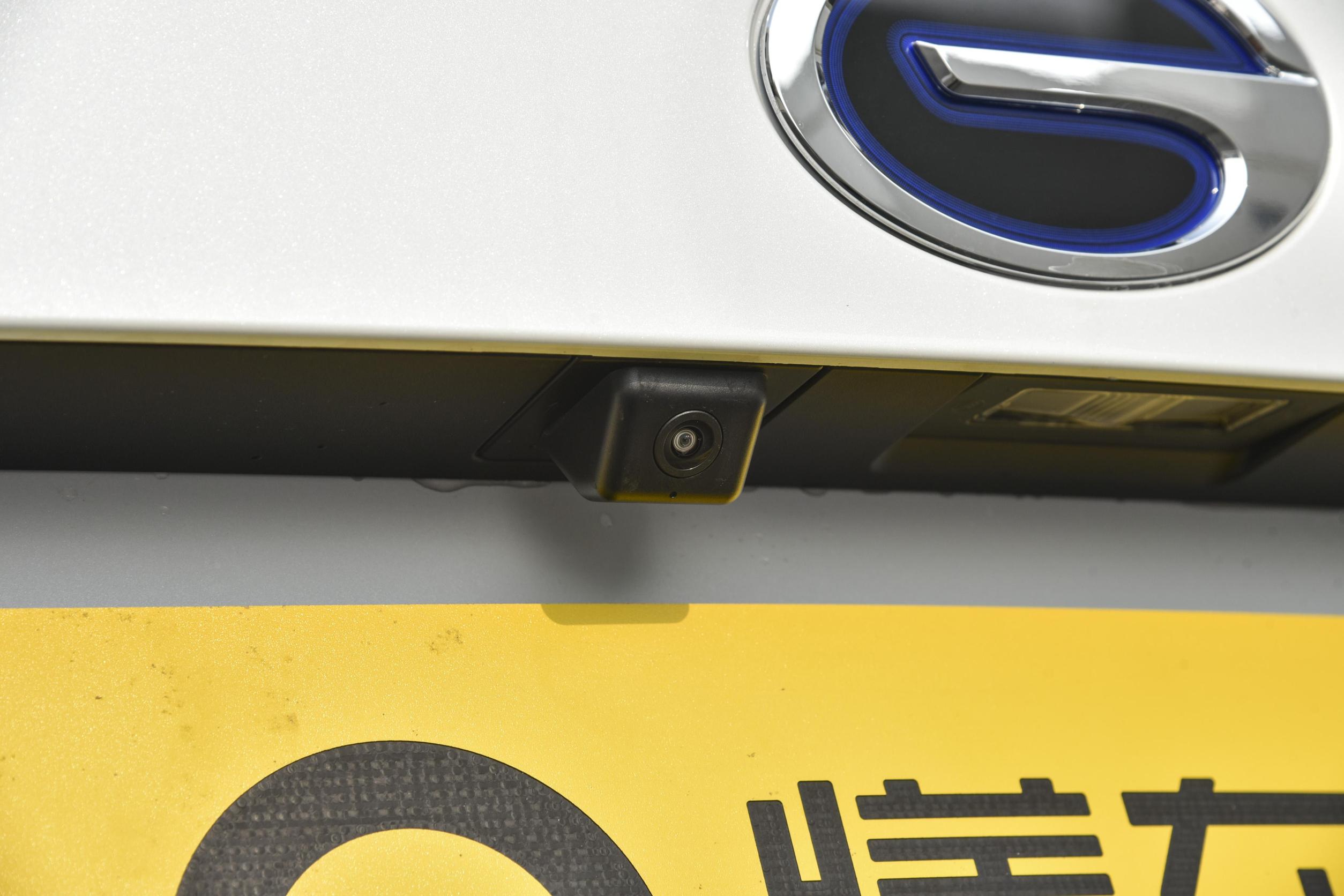 影酷 2022款 混动 2.0ATK 双子星版图片_广汽传祺_2/64张图片_汽车外观图库_懂车帝