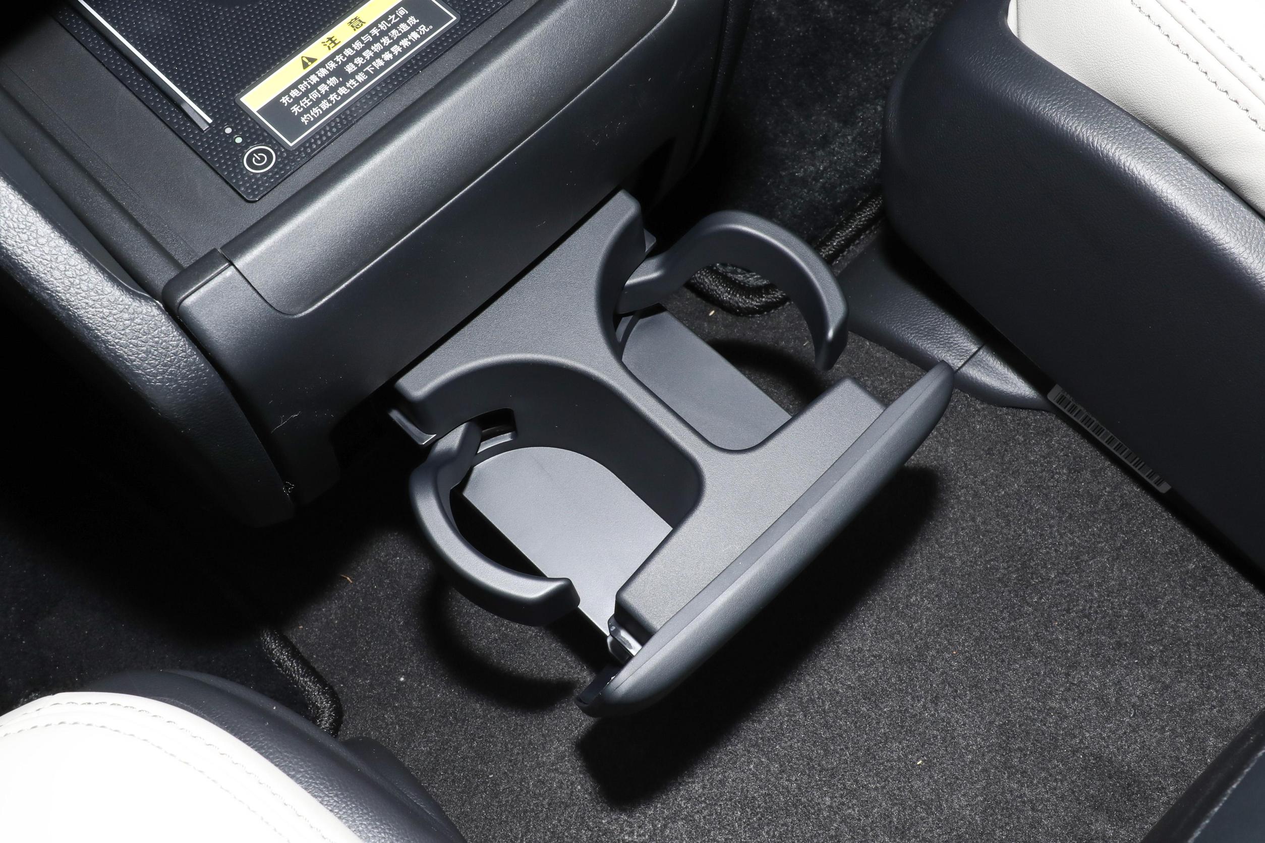 奥德赛 2022款 2.0L 锐·御享四座版图片_本田_1/72张图片_汽车空间图库_懂车帝