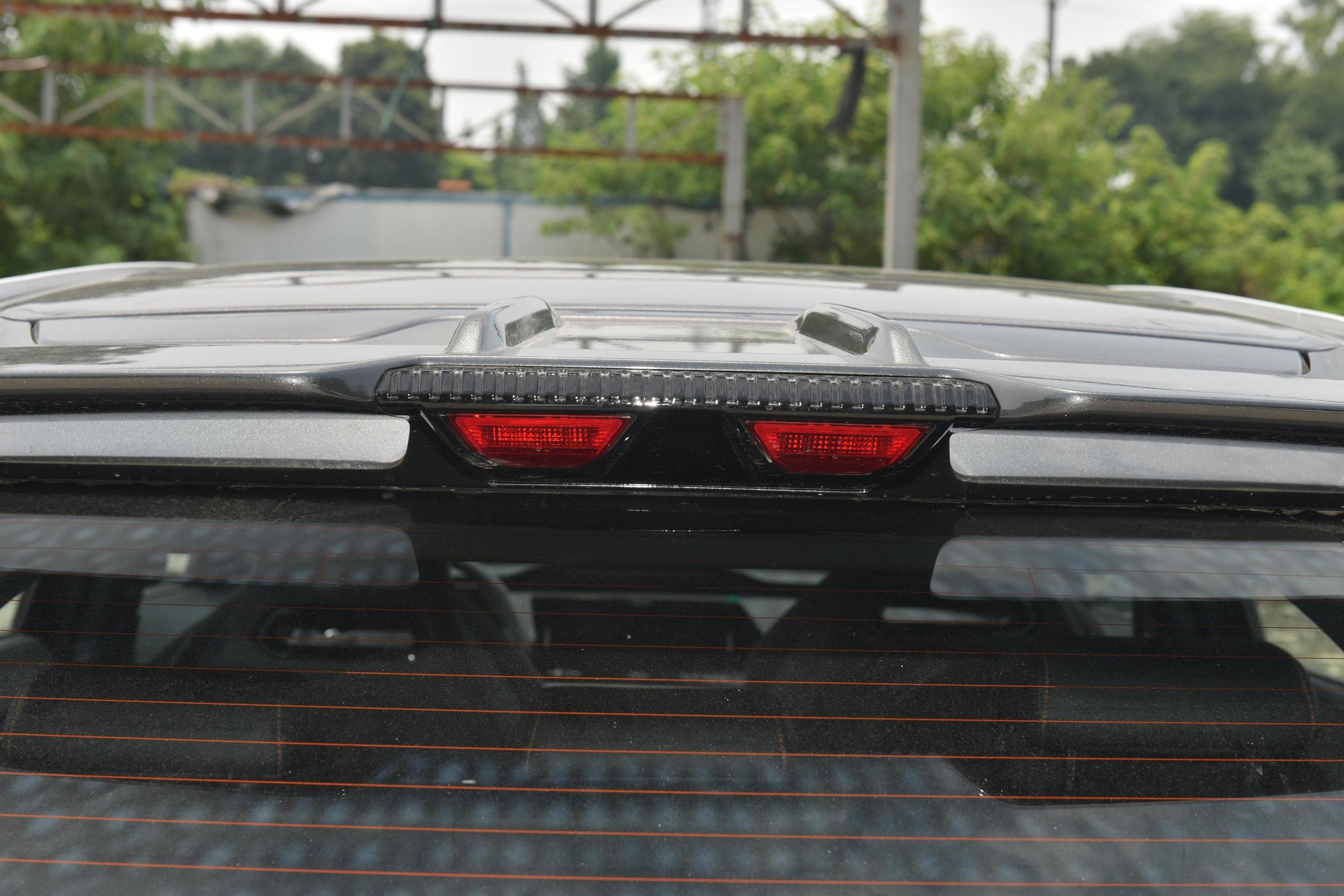 长安欧尚Z6 iDD新能源 2023款 智电iDD 150KM旗舰PLUS图片_长安欧尚_36/193张图片_汽车外观图库_懂车帝