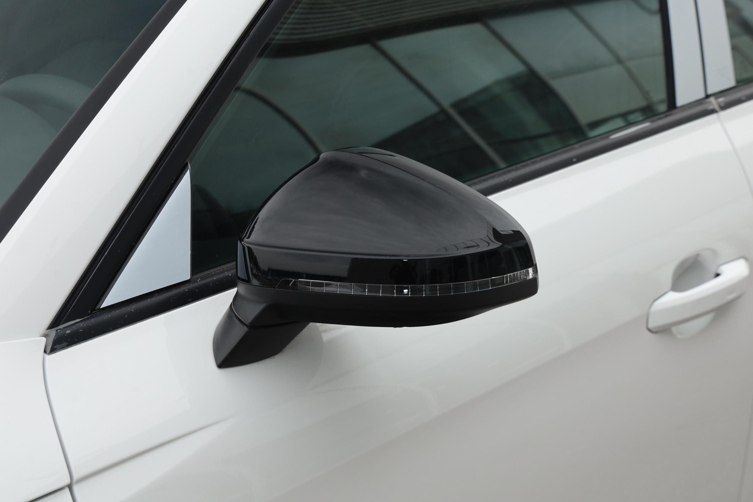 奥迪A4L 2023款 40 TFSI 豪华动感型 星夜版图片_奥迪_3/62张图片_汽车外观图库_懂车帝