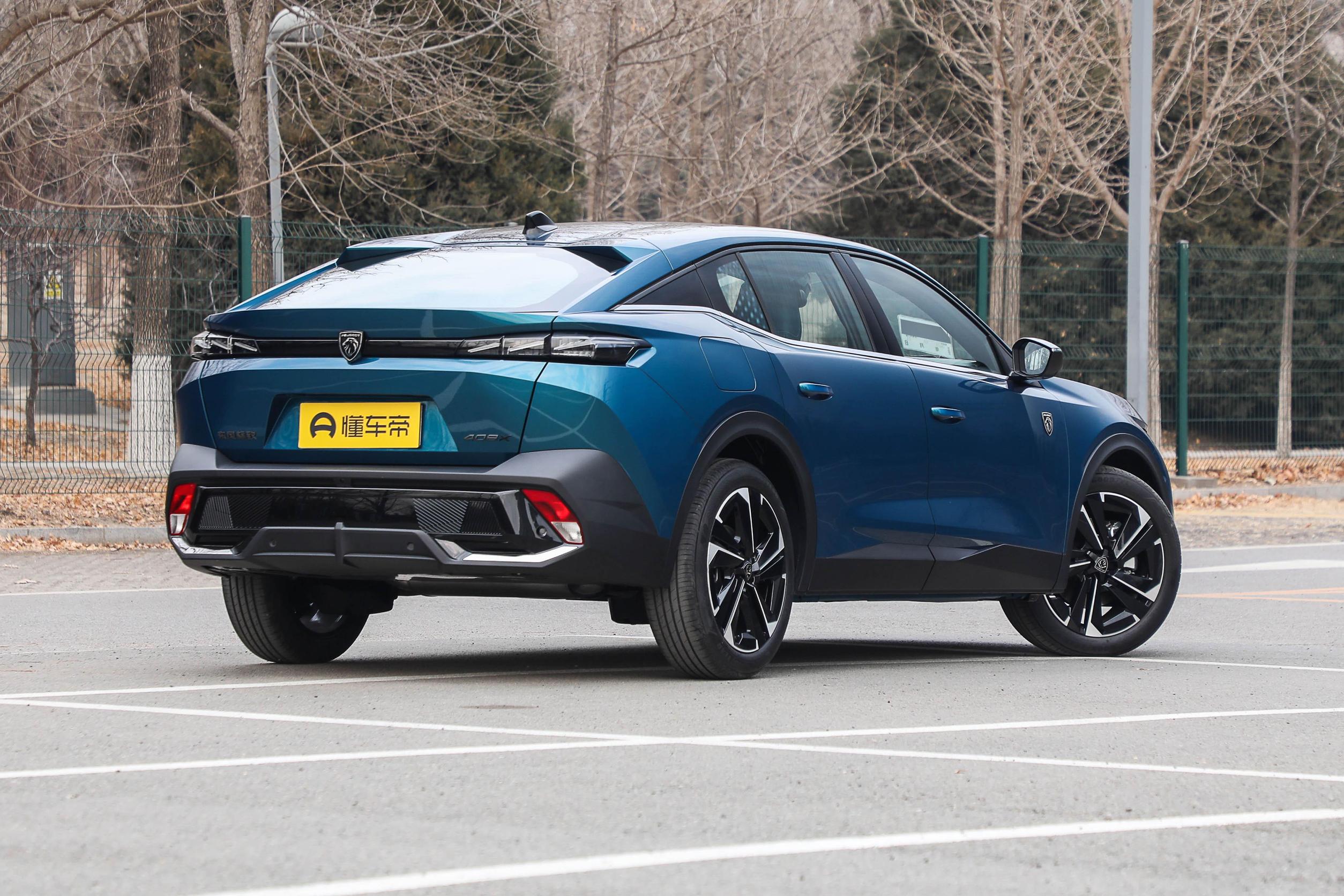 标致408X 2023款 1.6T 无界版图片_标致_3/102张图片_汽车外观图库_懂车帝