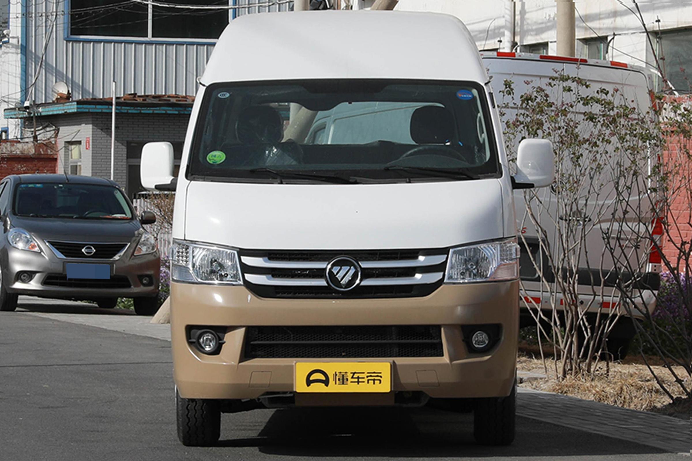 风景G7 2020款 2.4L商运版长轴高顶6座商务车4K22D4M图片_福田_2/47张图片_汽车外观图库_懂车帝