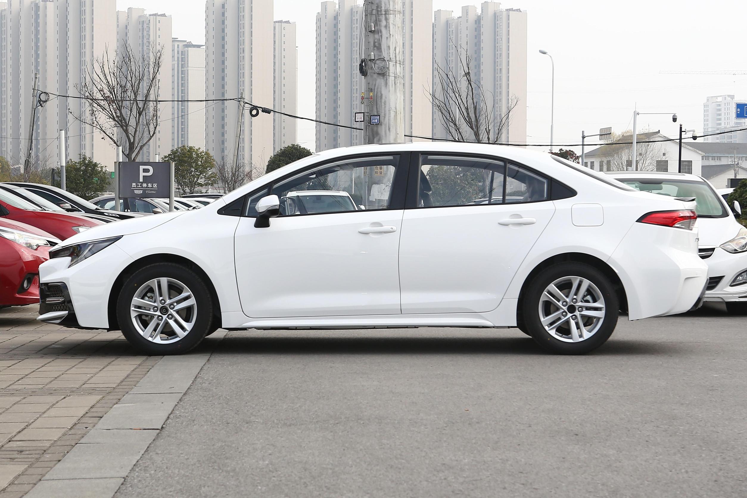 雷凌 2022款 TNGA 1.5L 运动版图片_丰田_2/61张图片_汽车外观图库_懂车帝