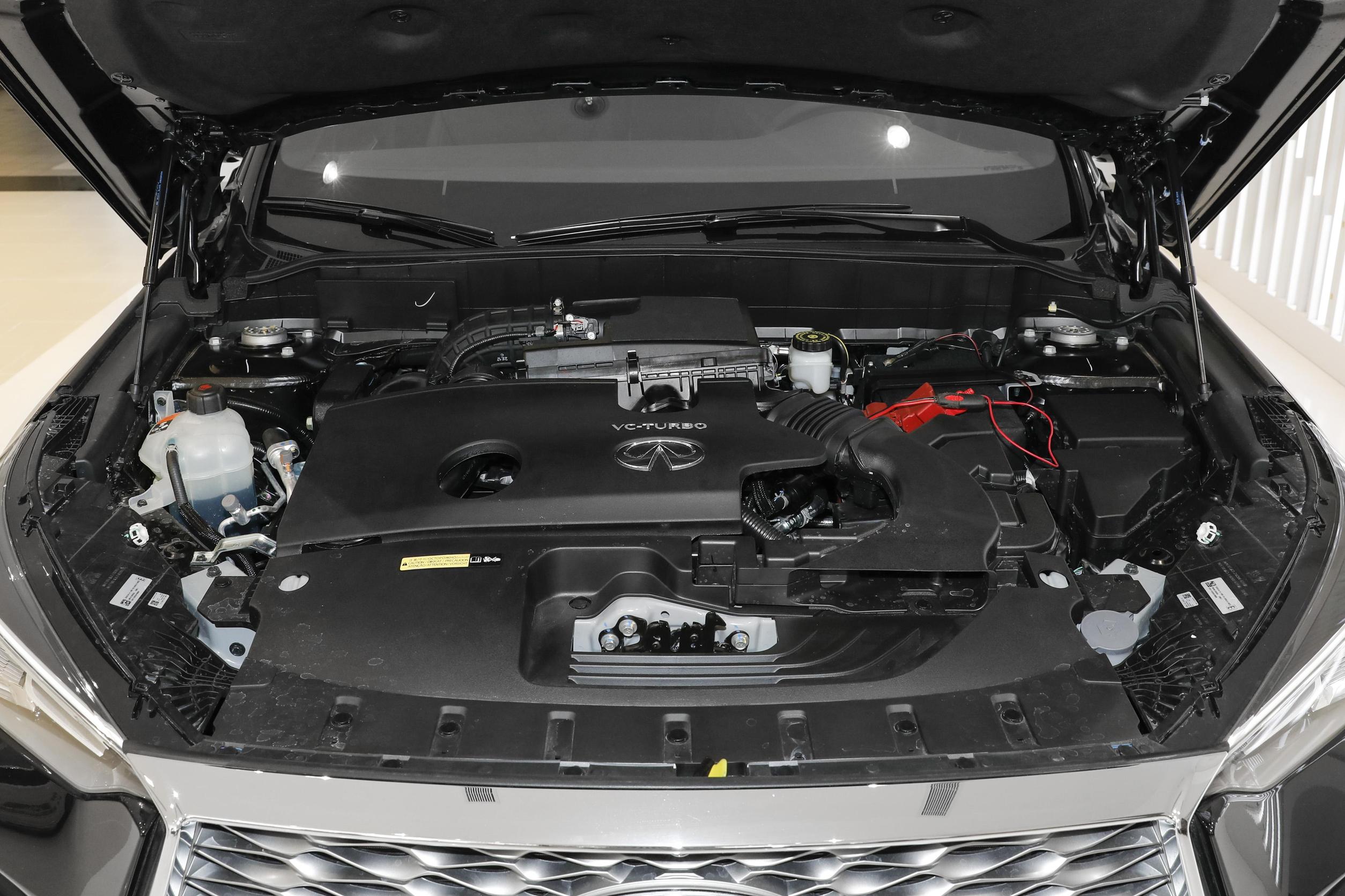 英菲尼迪QX55 2022款 2.0T 四驱耀动版图片_英菲尼迪_6/76张图片_汽车外观图库_懂车帝