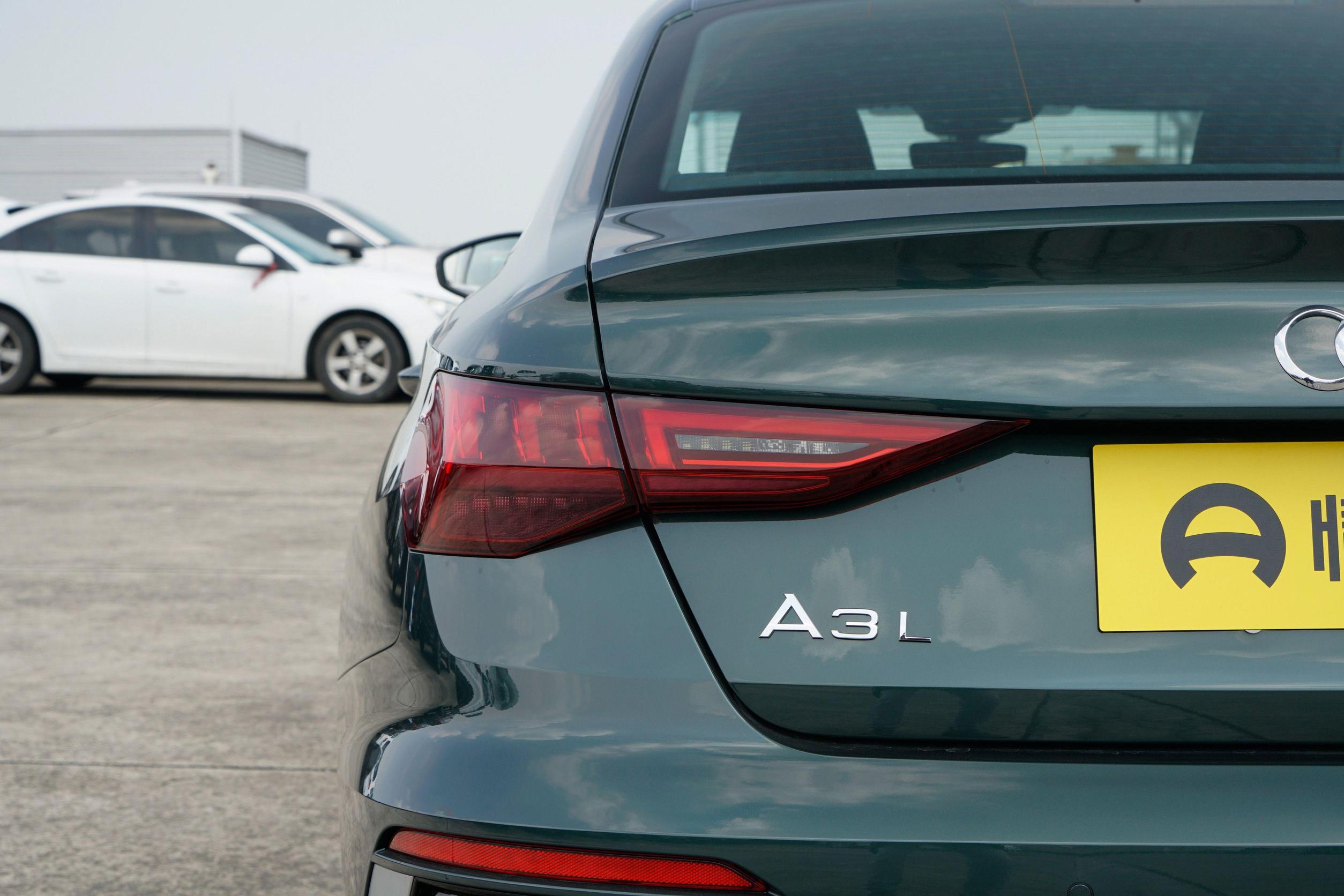 奥迪A3 2024款 A3L Limousine 35 TFSI 时尚运动型图片_奥迪_21/386张图片_汽车外观图库_懂车帝