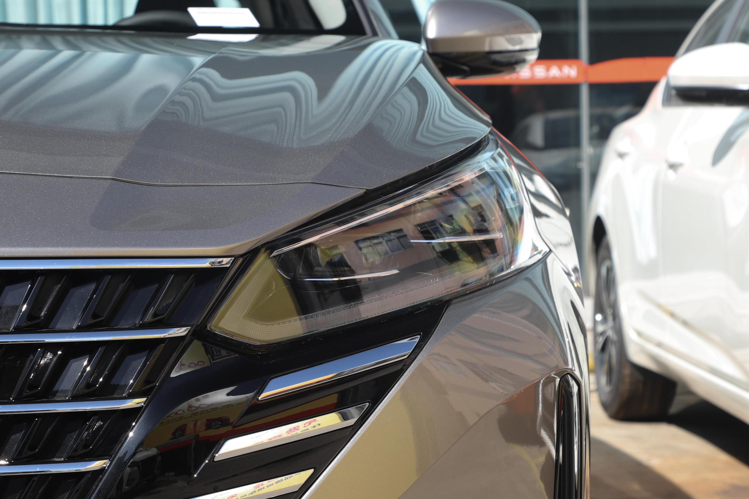 天籁 2022款 2.0L XL-TLS 悦享版图片_日产_66/107张图片_汽车外观图库_懂车帝