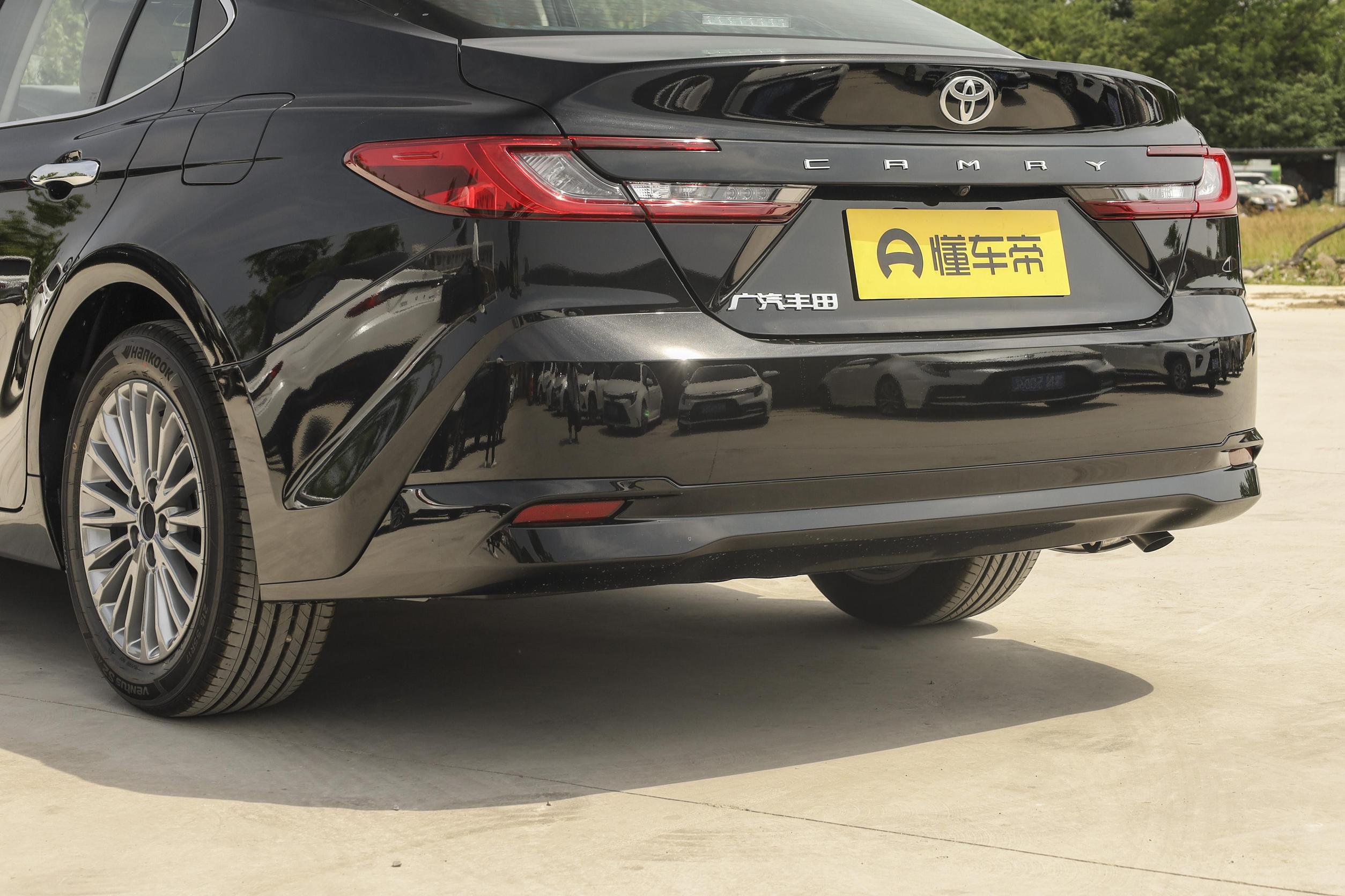 凯美瑞 2024款 2.0GVP 豪华版图片_丰田_14/207张图片_汽车外观图库_懂车帝