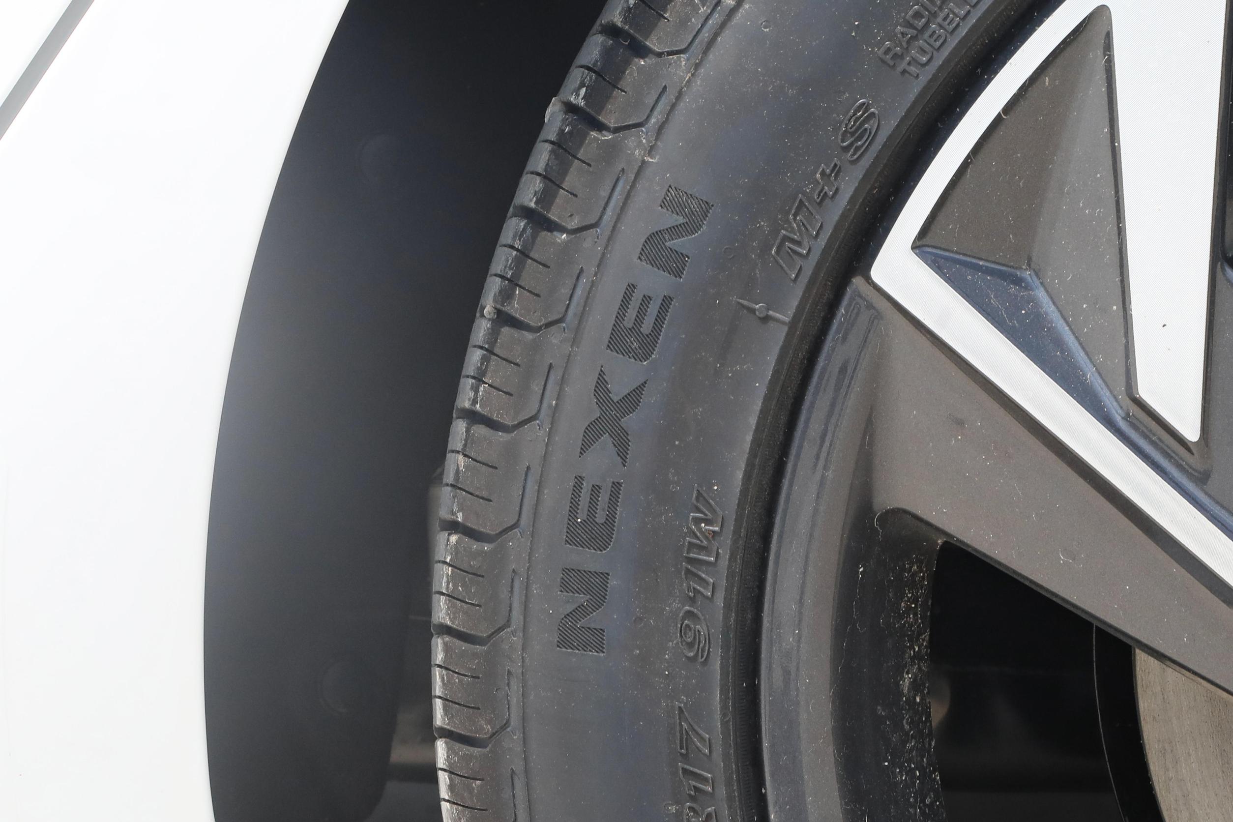 伊兰特 2023款 1.5L CVT GLX精英版图片_现代_31/167张图片_汽车外观图库_懂车帝