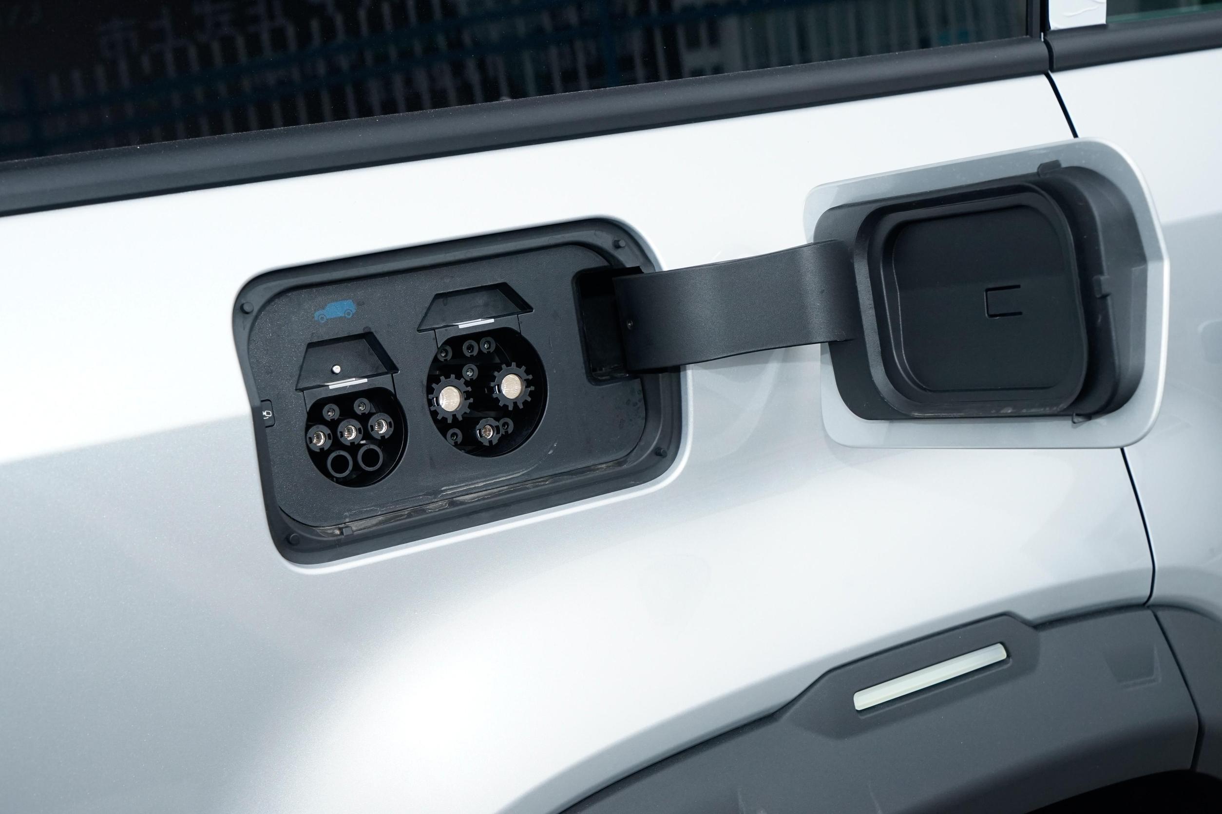 iCAR 03 2024款 两驱 标准进阶版图片_iCAR_3/361张图片_汽车外观图库_懂车帝