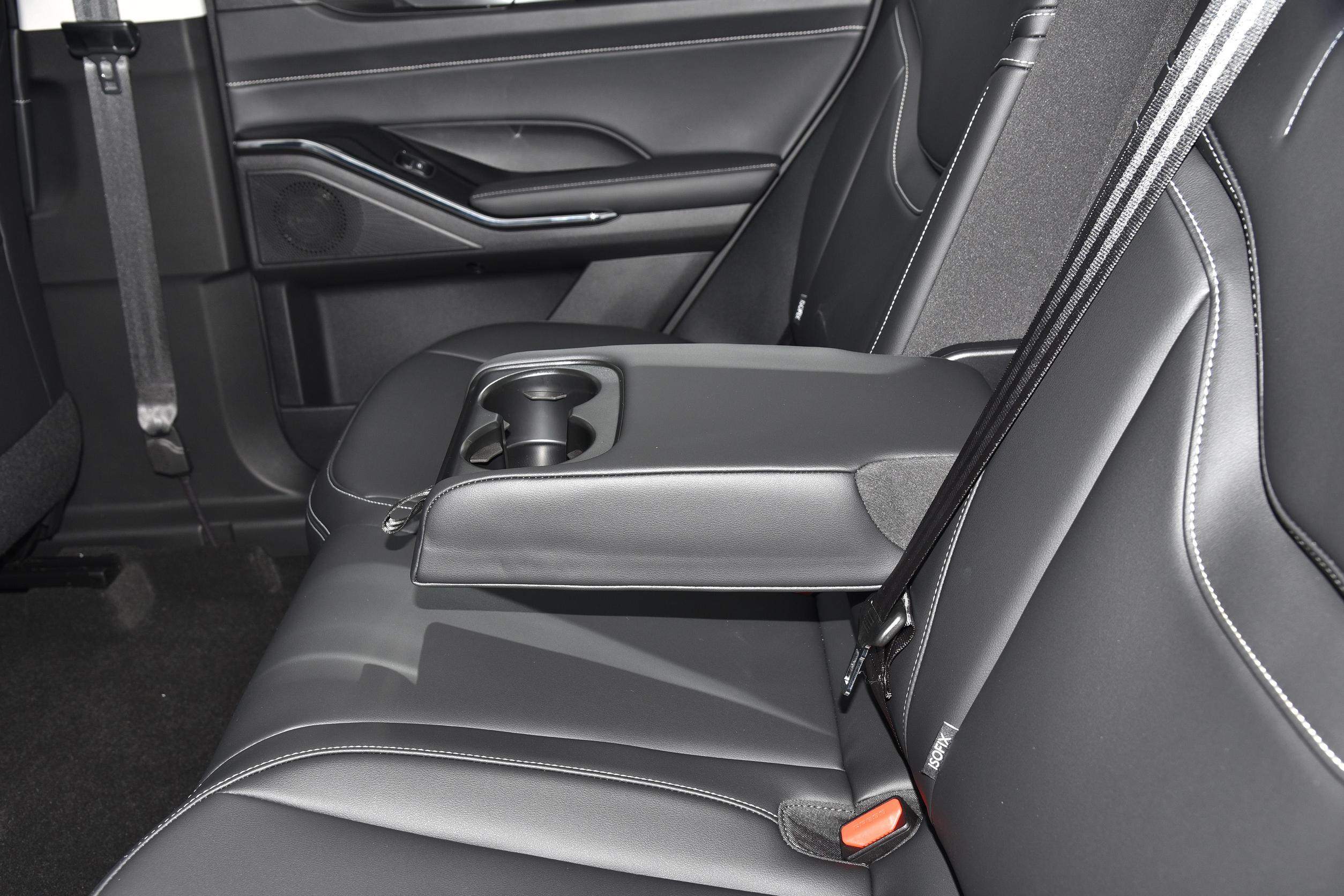 哈弗H6 2022款 第三代 1.5T 自动两驱Max图片_哈弗_3/57张图片_汽车空间图库_懂车帝