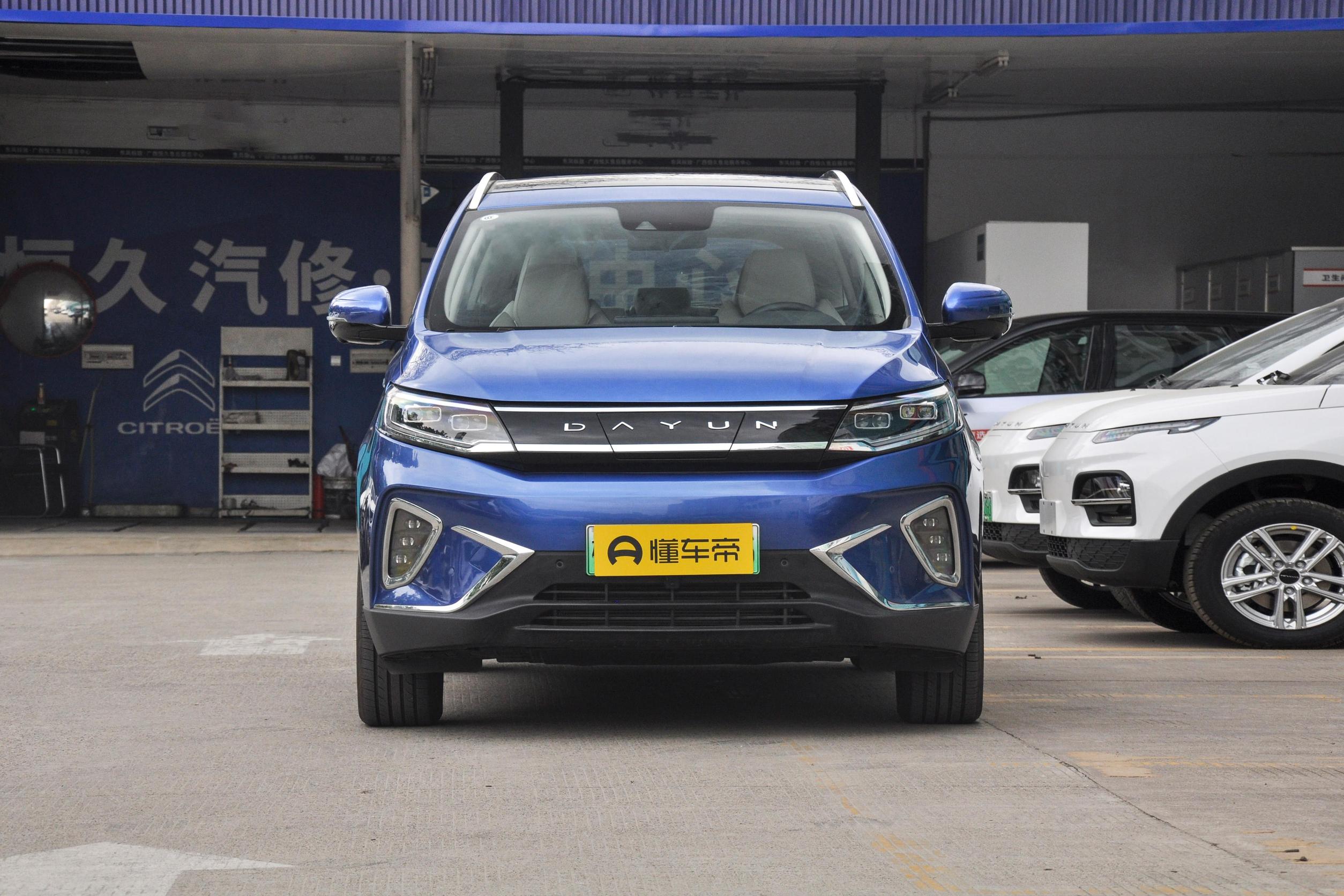 远志M1 2022款 7座尊贵版 450KM图片_大运_1/49张图片_汽车外观图库_懂车帝