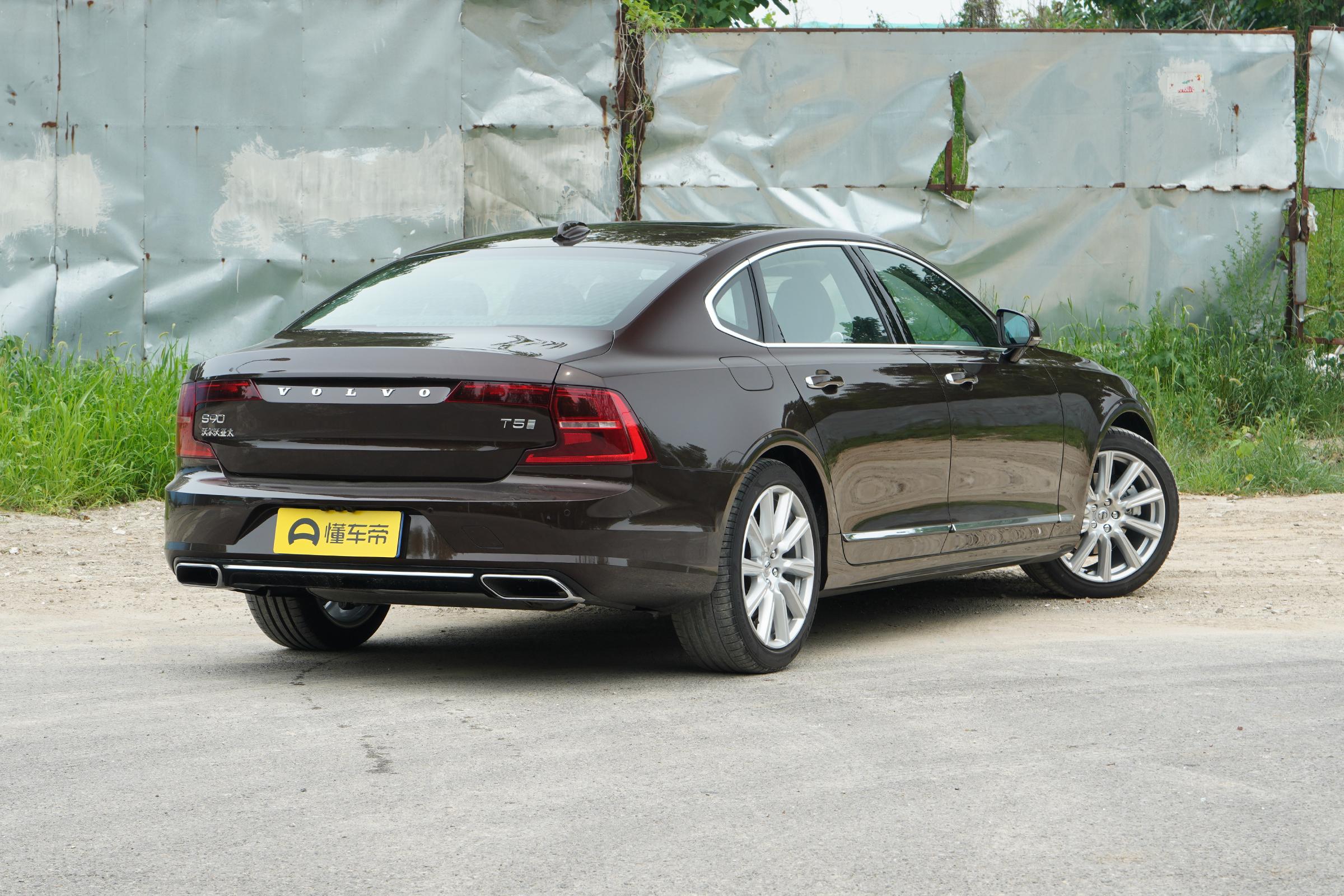 沃尔沃S90 2019款 T5 智尊版图片_沃尔沃_2/61张图片_汽车外观图库_懂车帝