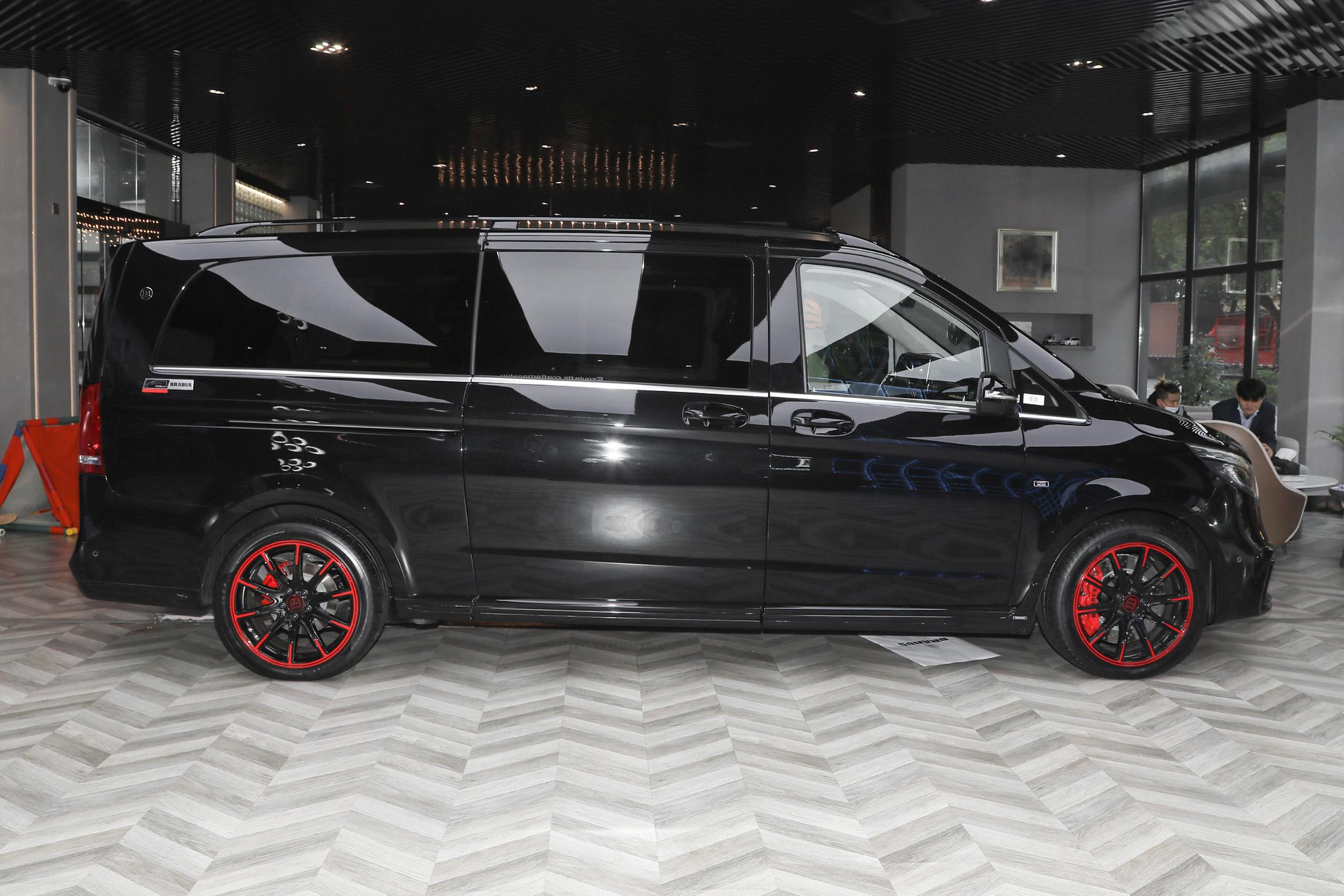 博速 V级 2023款 V 260L B25 运动版图片_博速_3/51张图片_汽车外观图库_懂车帝