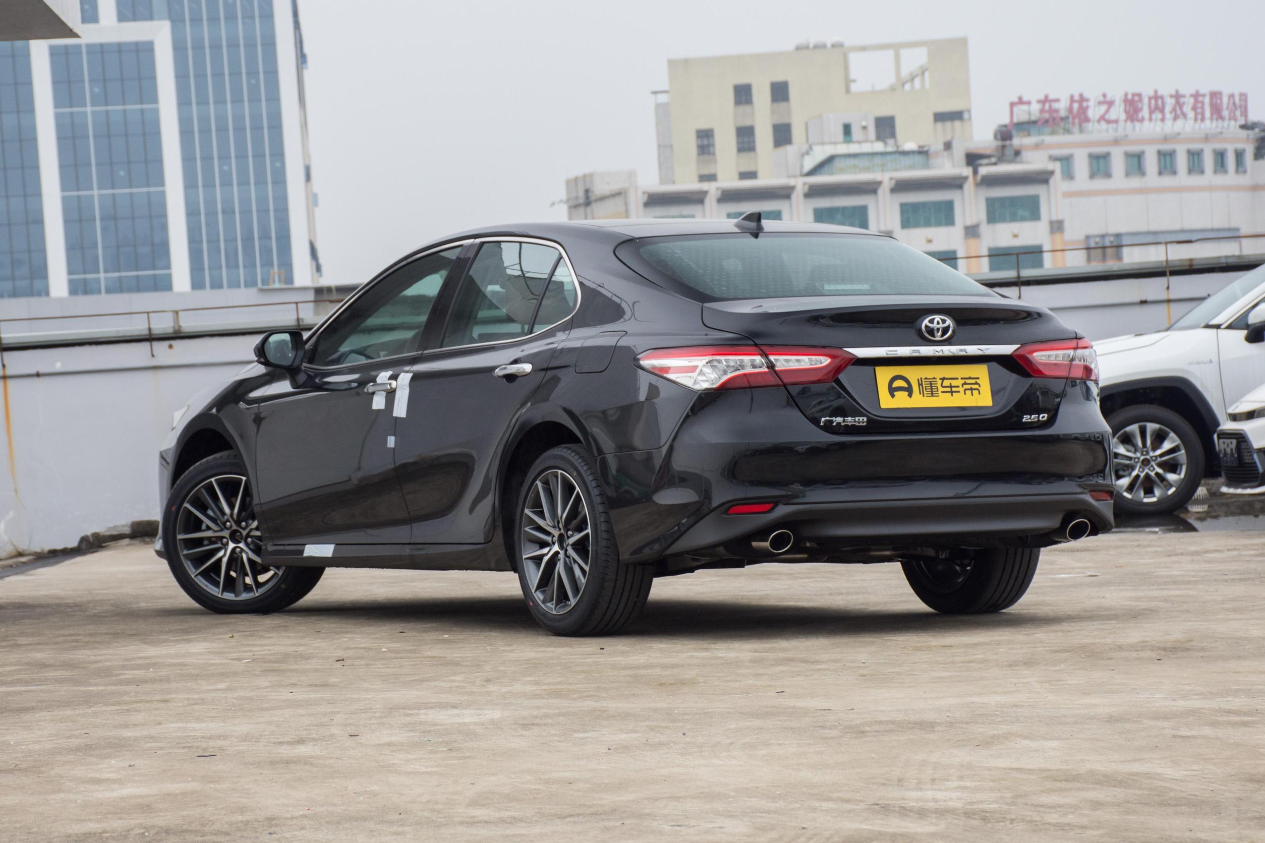 凯美瑞 2023款 2.5Q 旗舰版图片_丰田_5/60张图片_汽车外观图库_懂车帝