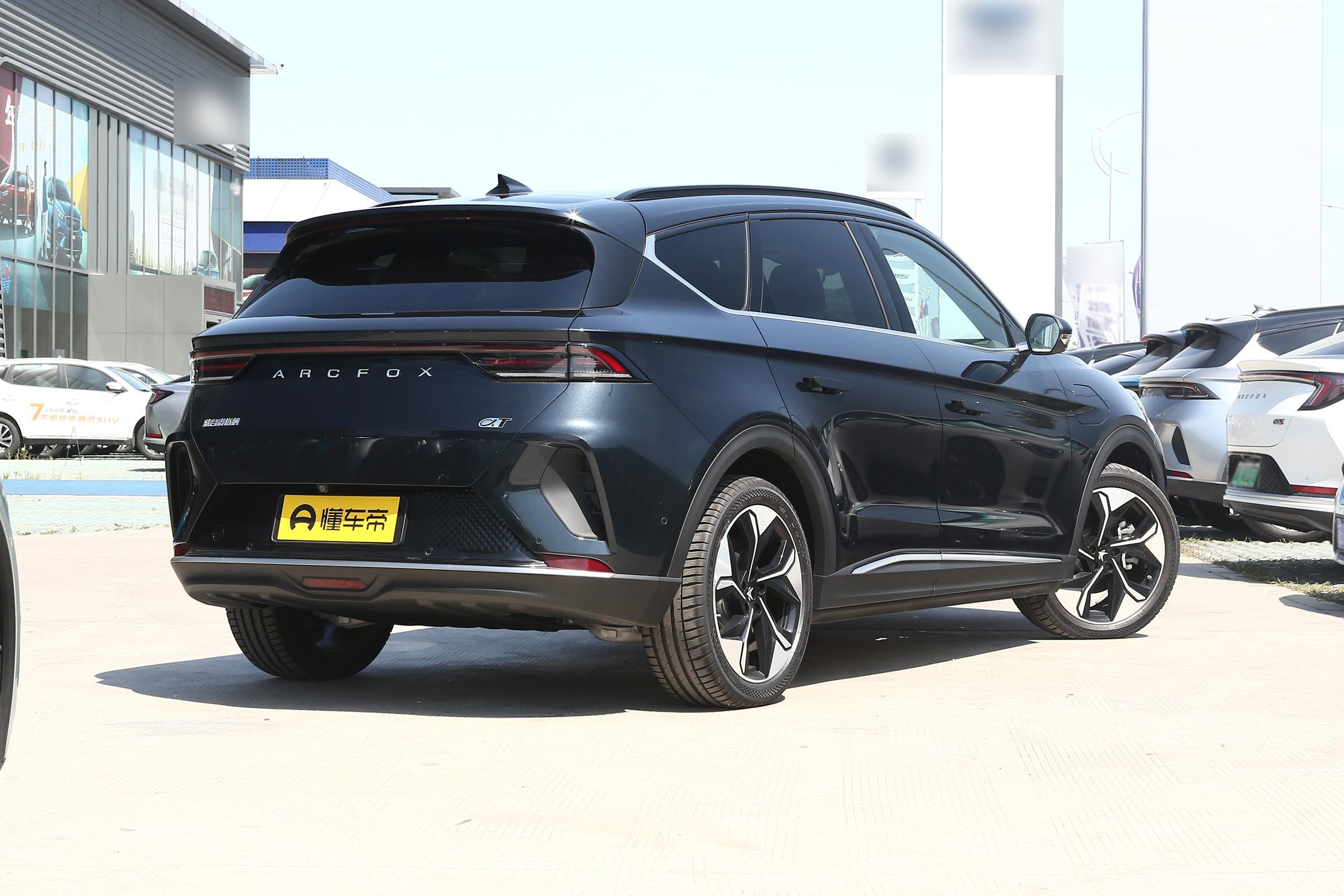 极狐 阿尔法T 2022款 653S+ 160kW图片_ARCFOX极狐_2/226张图片_汽车外观图库_懂车帝