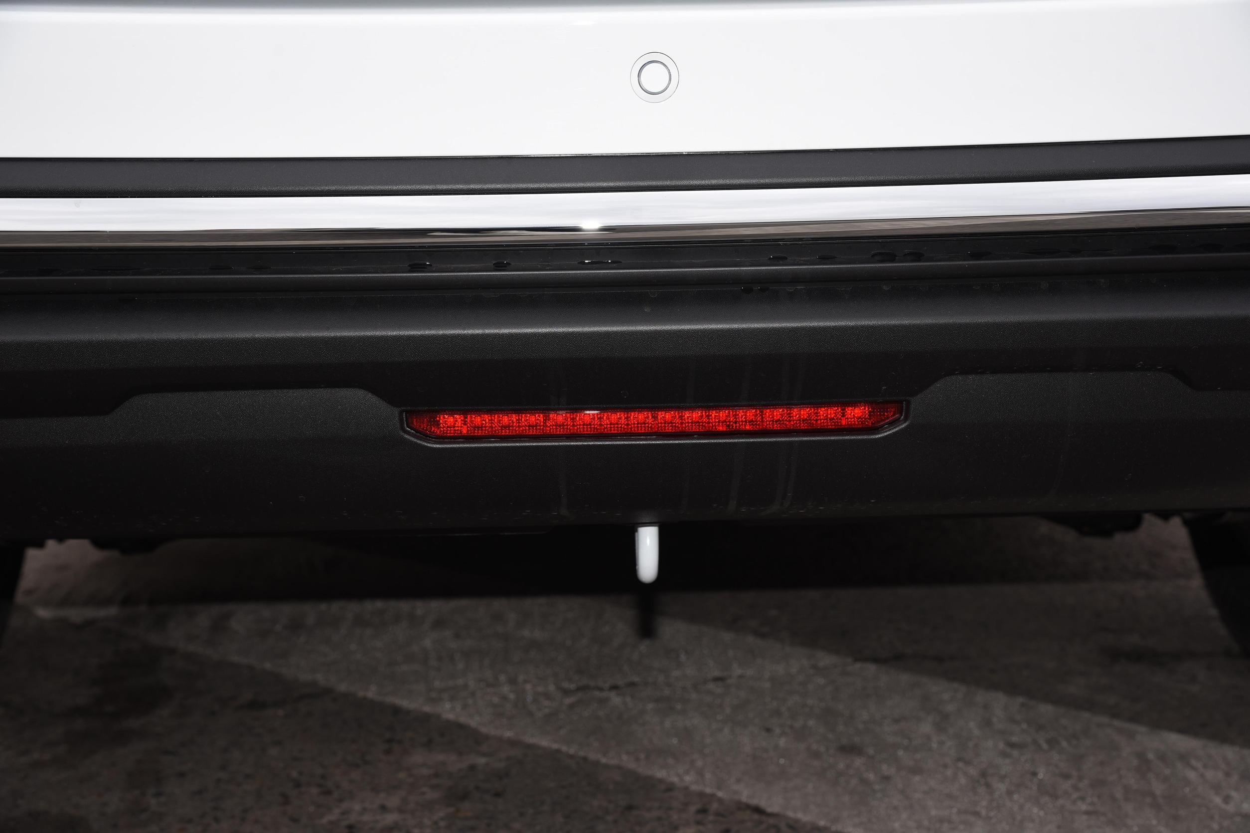 哈弗M6 2023款 PLUS 1.5T DCT豪华智联型图片_哈弗_1/58张图片_汽车外观图库_懂车帝