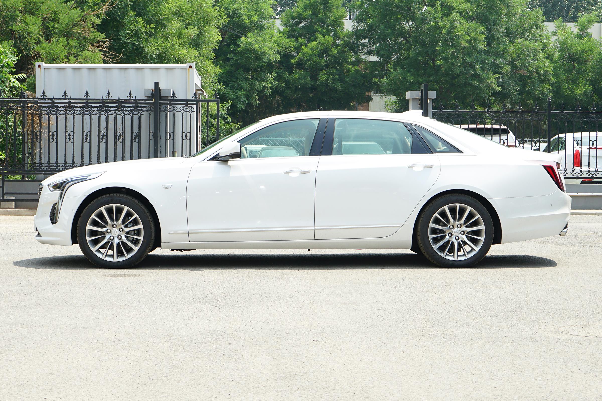 凯迪拉克CT6 2019款 40T 铂金版图片_凯迪拉克_1/49张图片_汽车外观图库_懂车帝