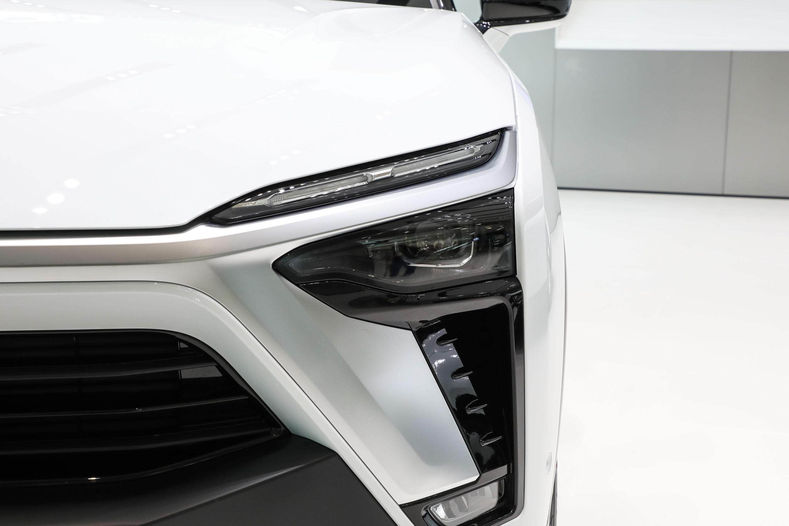 蔚来ES8 2022款 450KM 六座版图片_蔚来_1/63张图片_汽车外观图库_懂车帝