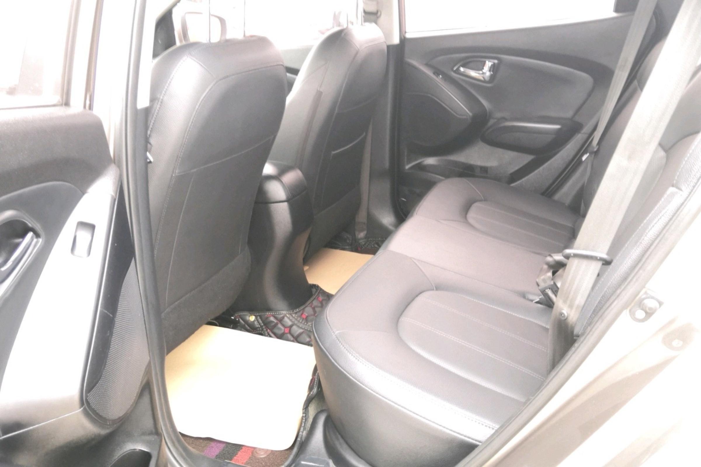 现代ix35 2013款 2.0L 自动两驱智能型GLS 国IV图片_现代_6/8张图片_汽车空间图库_懂车帝