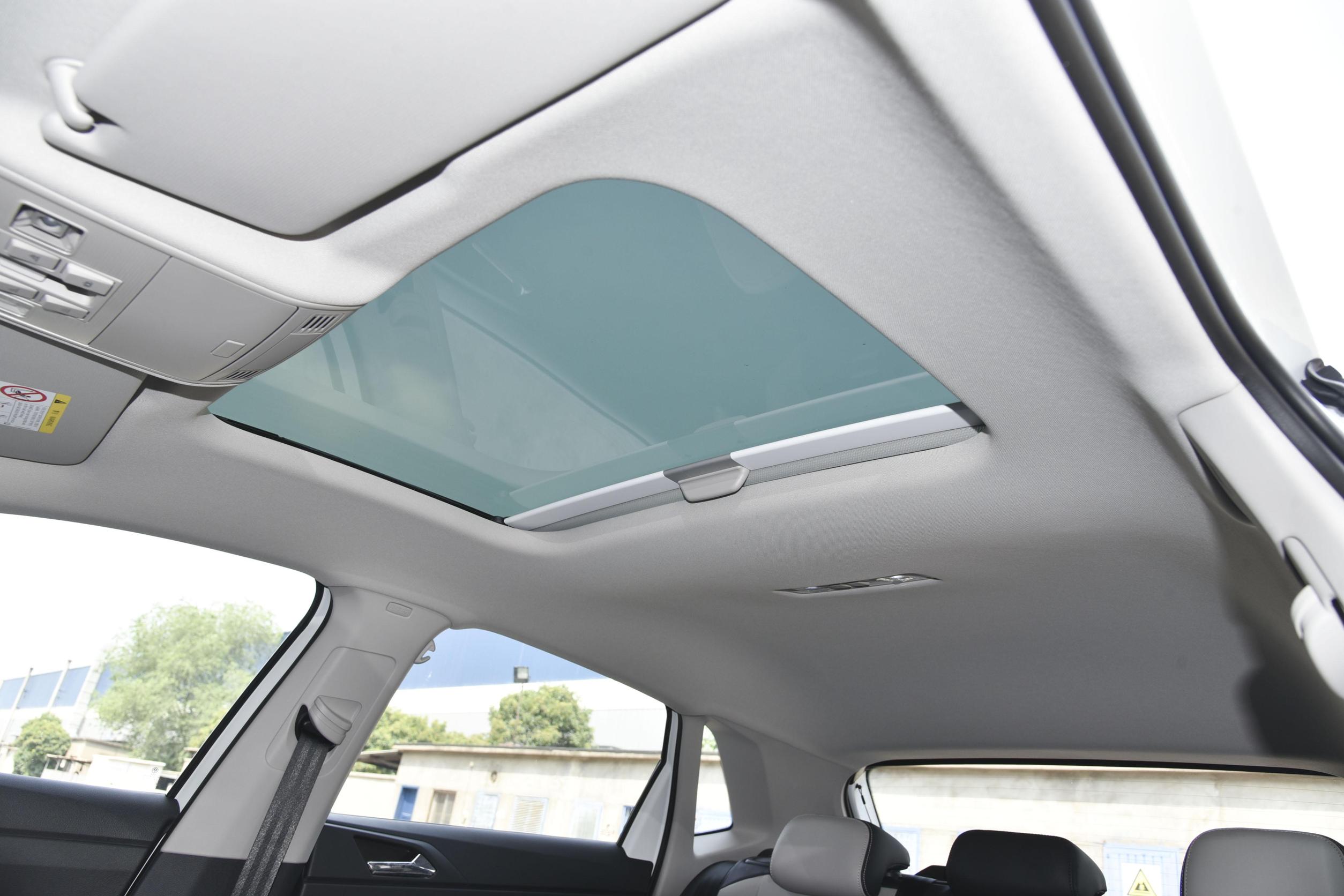 Polo 2023款 改款 Plus 1.5L 自动潮酷智尊版图片_大众_22/50张图片_汽车空间图库_懂车帝