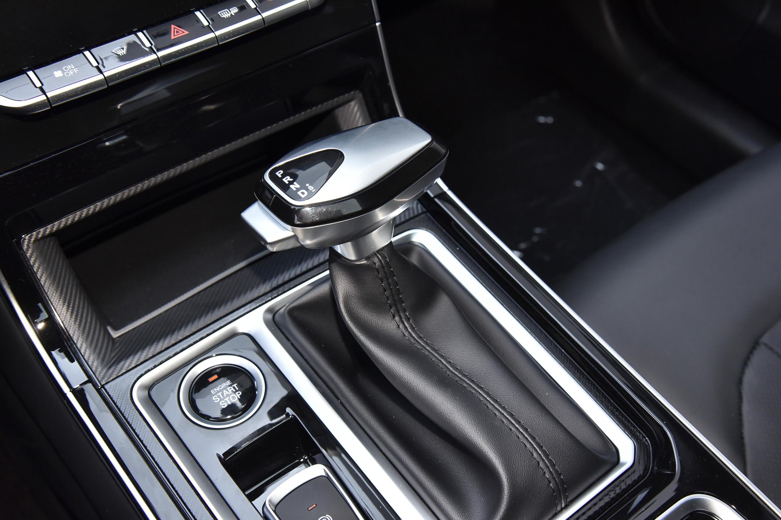 江淮A5 PLUS 2023款 1.5T CVT尊贵版图片_江淮汽车_21/58张图片_汽车内饰图库_懂车帝