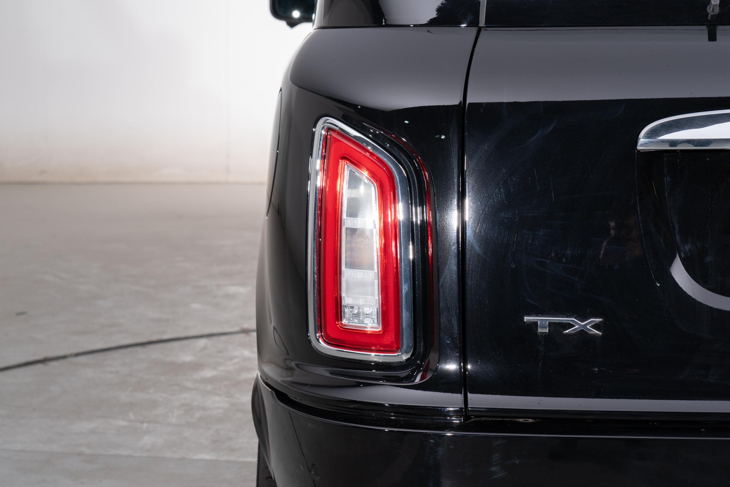 LEVC TX 2023款 增程商务版图片_LEVC_5/40张图片_汽车外观图库_懂车帝