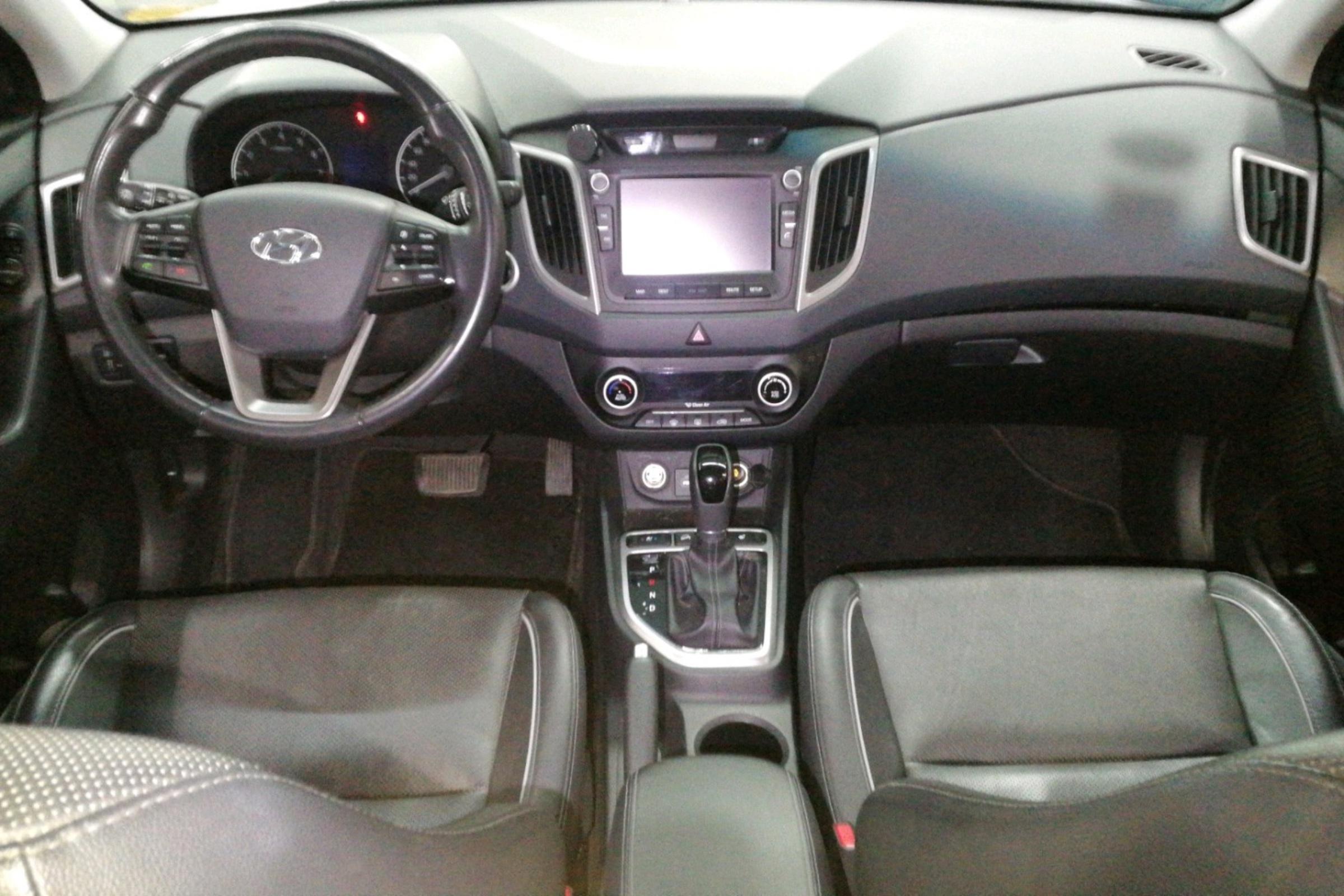 现代ix25 2015款 2.0L 自动四驱尊贵型DLX图片_现代_4/8张图片_汽车内饰图库_懂车帝