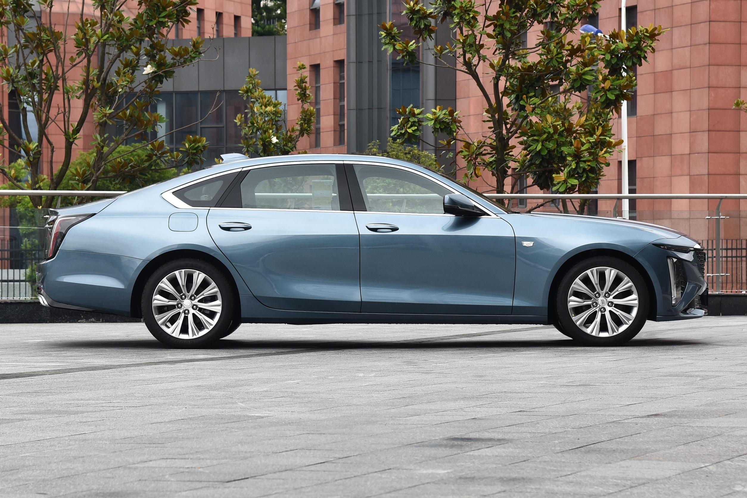 凯迪拉克CT6 2023款 28T 豪华型图片_凯迪拉克_1/87张图片_汽车外观图库_懂车帝