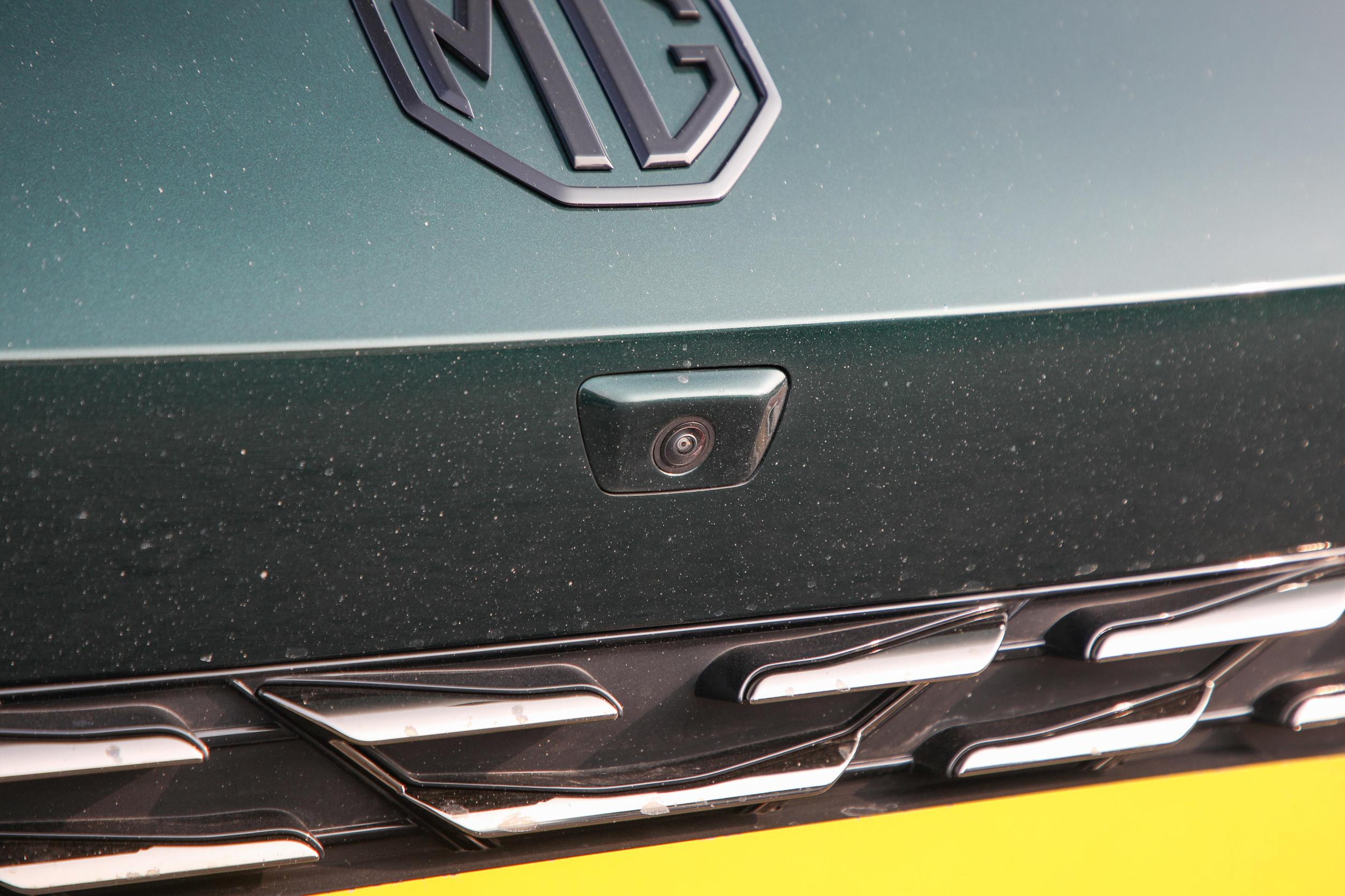 MG7 2023款 试装车图片_名爵_1/162张图片_汽车外观图库_懂车帝