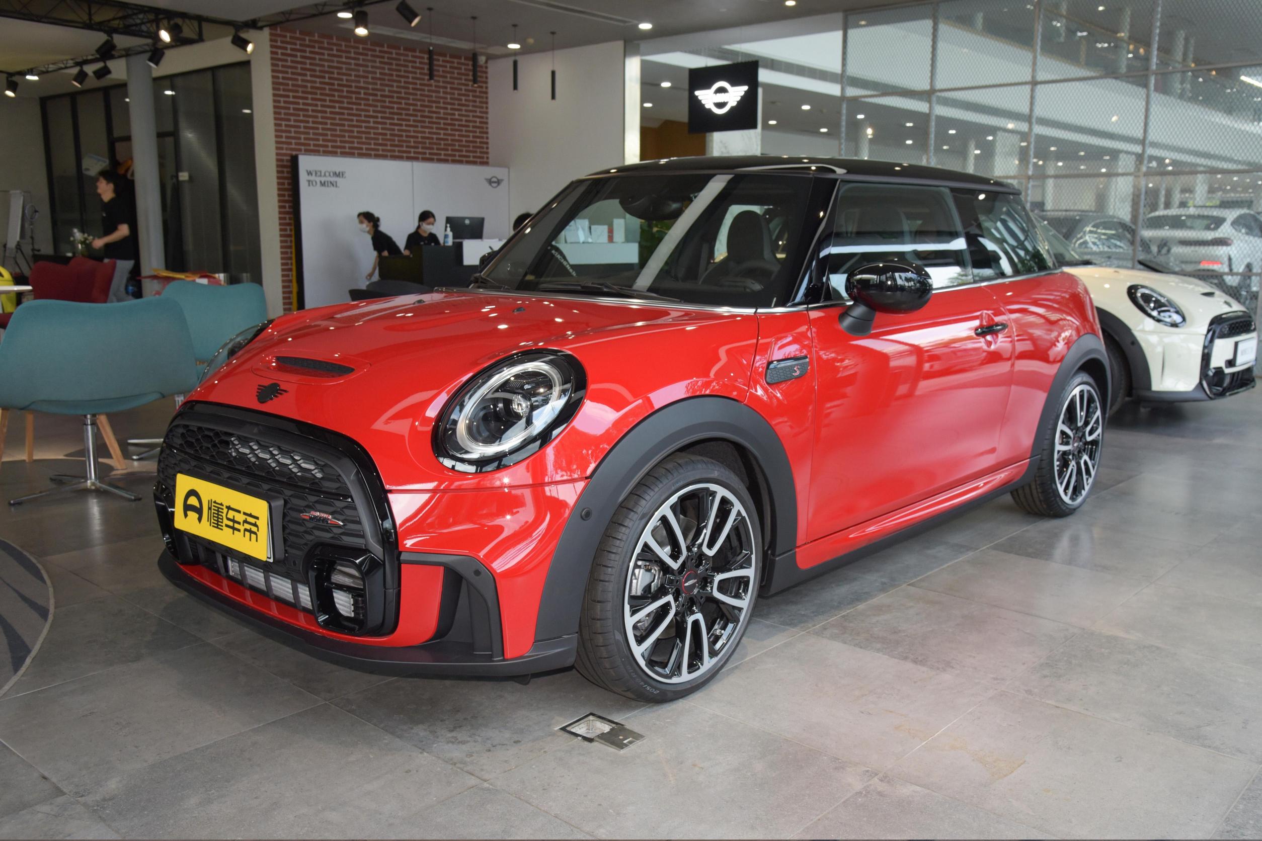 MINI 2023款 2.0T COOPER S 赛车手图片_MINI_21/121张图片_汽车外观图库_懂车帝