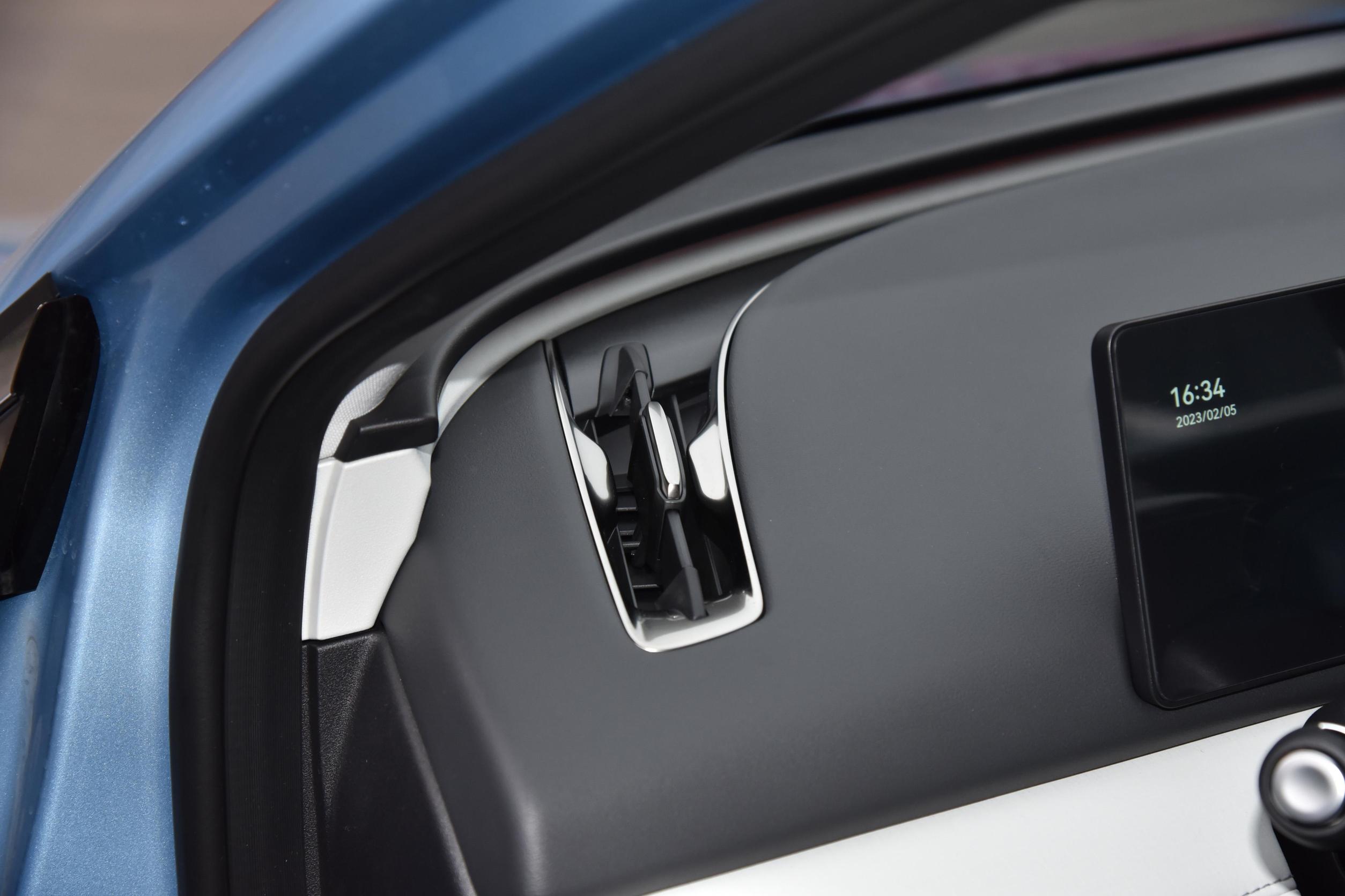 合创A06 2022款 630C图片_合创汽车_11/61张图片_汽车内饰图库_懂车帝