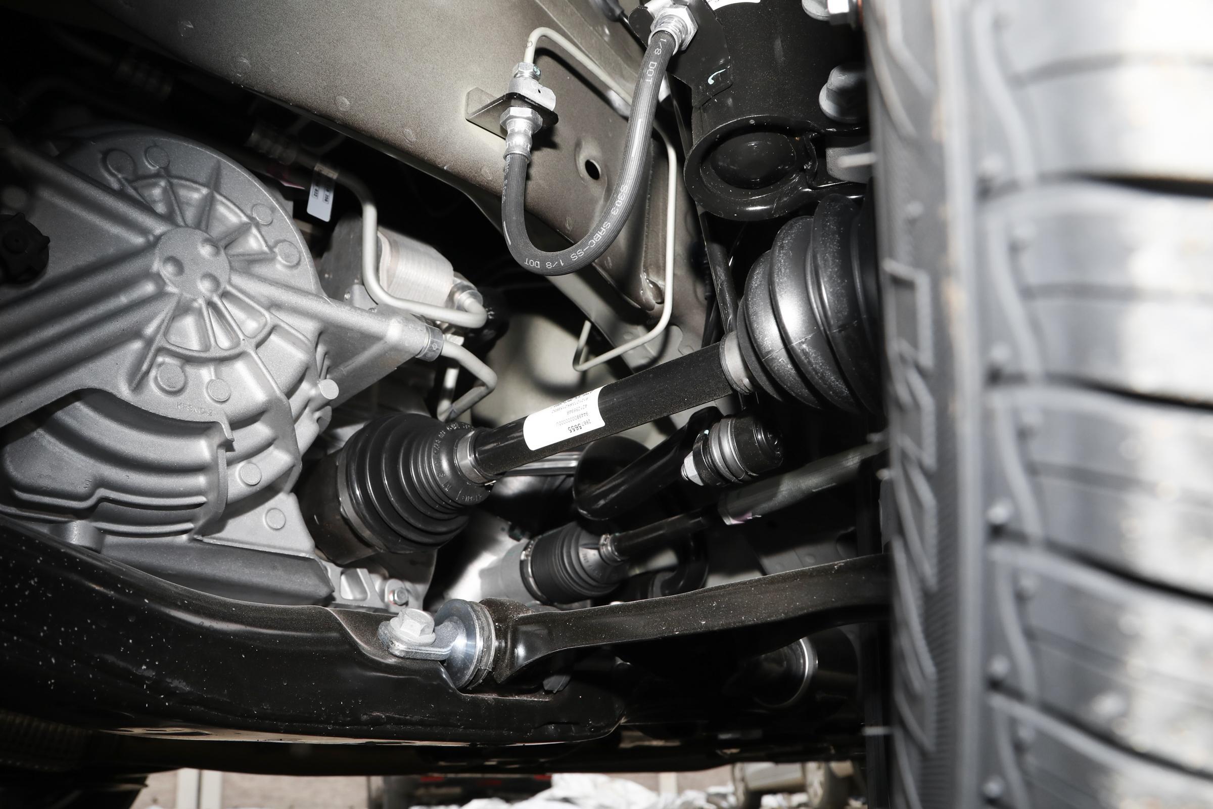 科鲁泽 2022款 轻混 RS 330T 自动畅快版图片_雪佛兰_90/96张图片_汽车外观图库_懂车帝