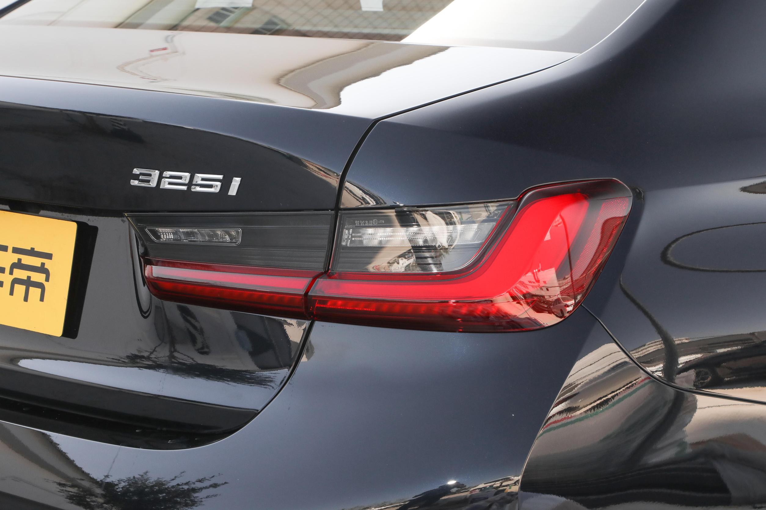 宝马3系 2023款 325i M运动套装图片_宝马_32/54张图片_汽车外观图库_懂车帝