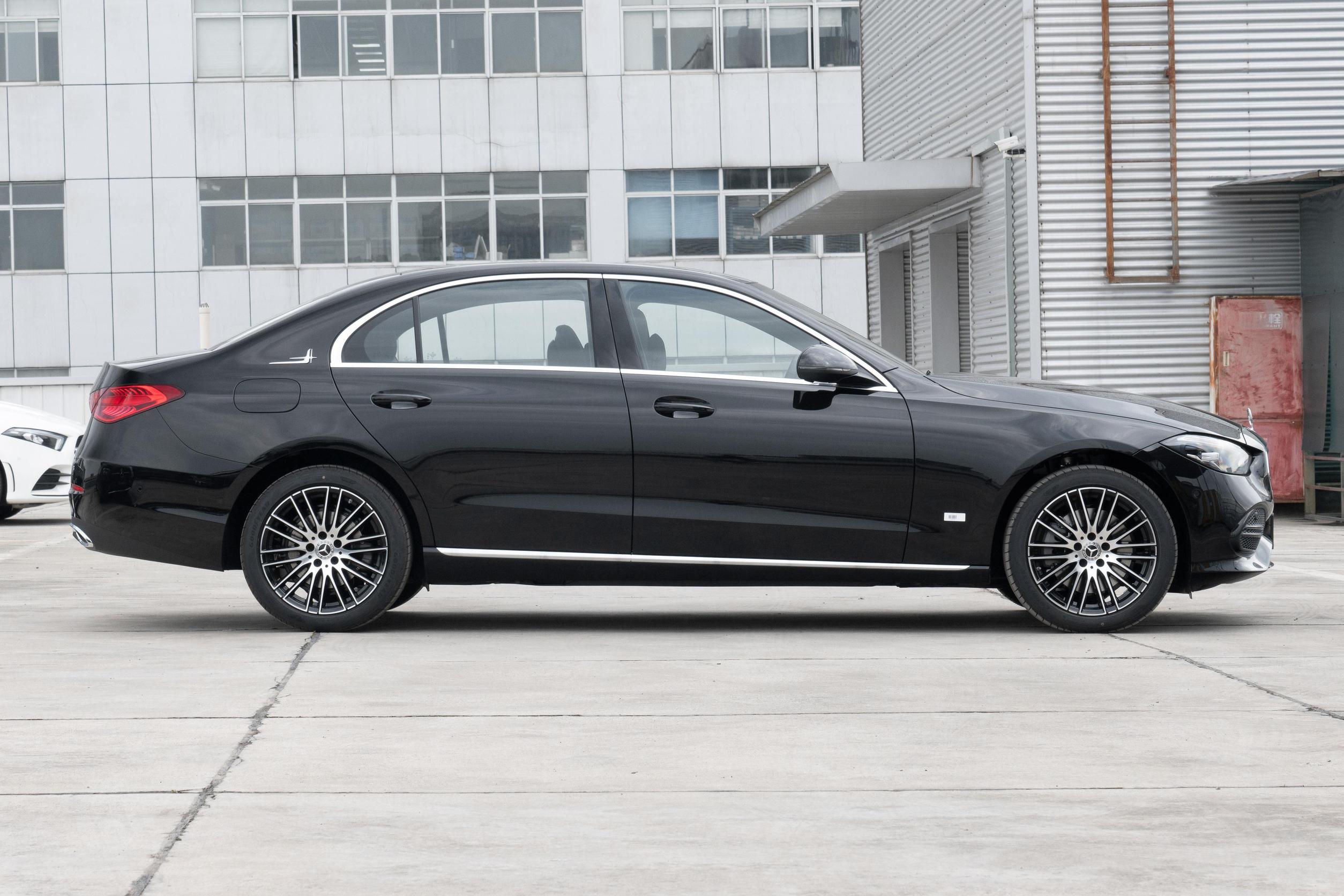 奔驰C级 2023款 改款 C 260 L图片_奔驰_7/53张图片_汽车外观图库_懂车帝