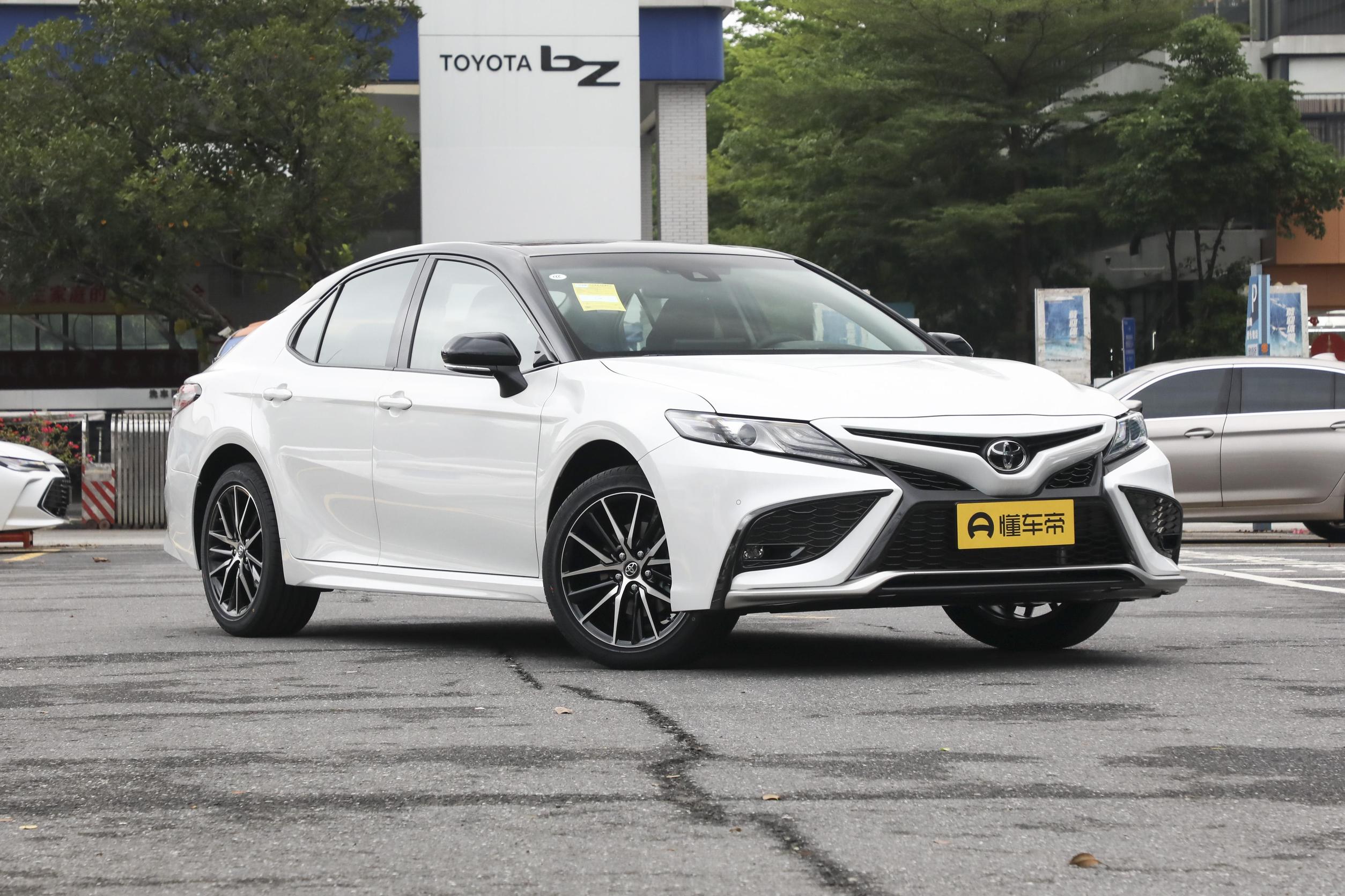 凯美瑞 2023款 2.5S 锋尚版图片_丰田_5/57张图片_汽车外观图库_懂车帝