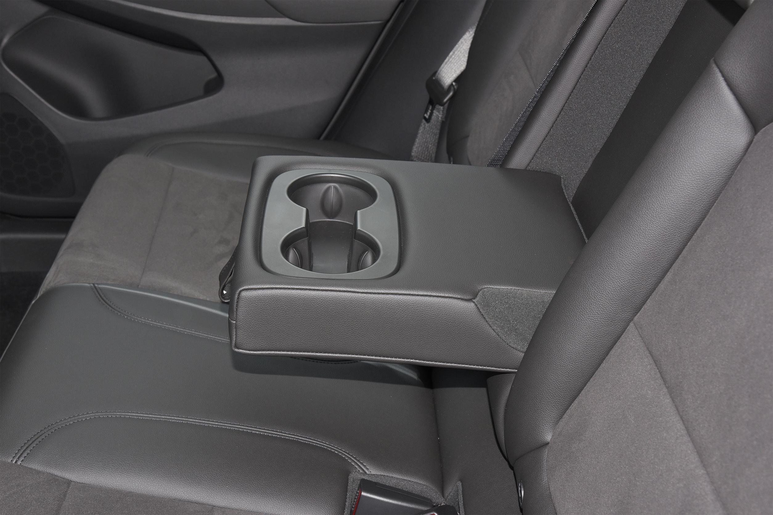 昂扬 2022款 GS 1.5T 燃速版图片_别克_25/109张图片_汽车空间图库_懂车帝