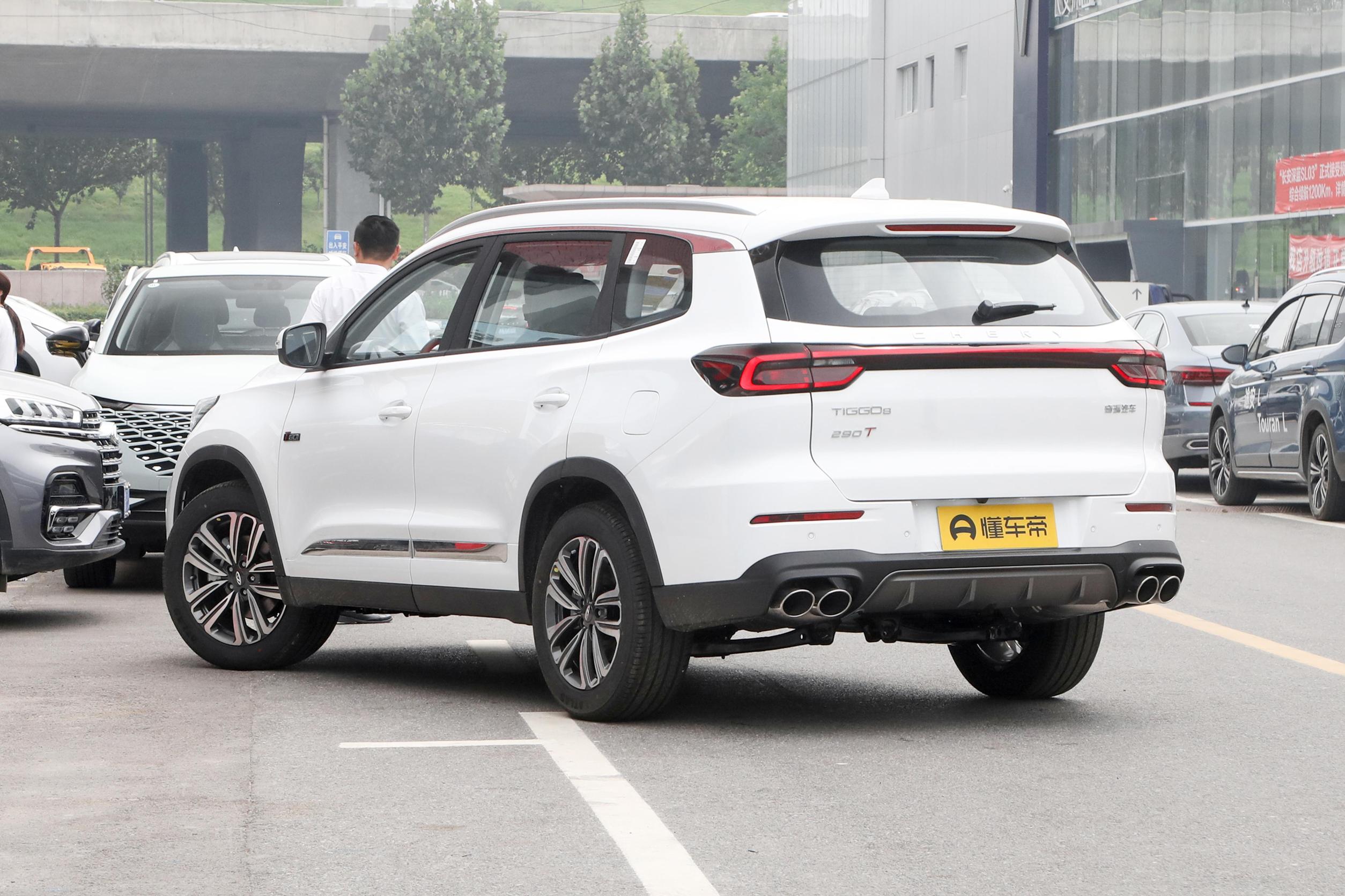 瑞虎8 2023款 鲲鹏版 290TGDI 自动卓越版图片_奇瑞_23/153张图片_汽车外观图库_懂车帝