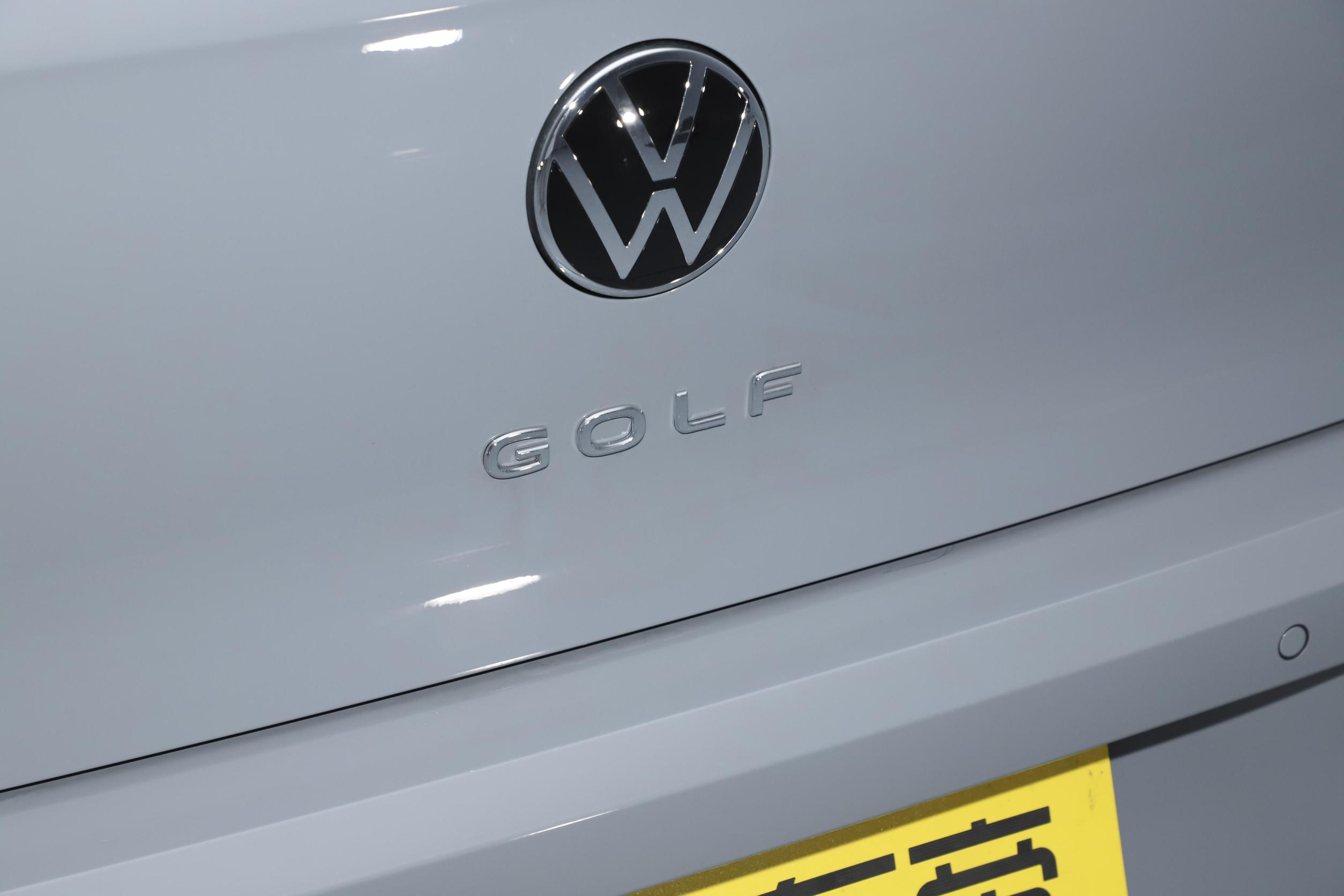 高尔夫 2023款 改款 280TSI DSG R-Line Lite图片_大众_32/55张图片_汽车外观图库_懂车帝