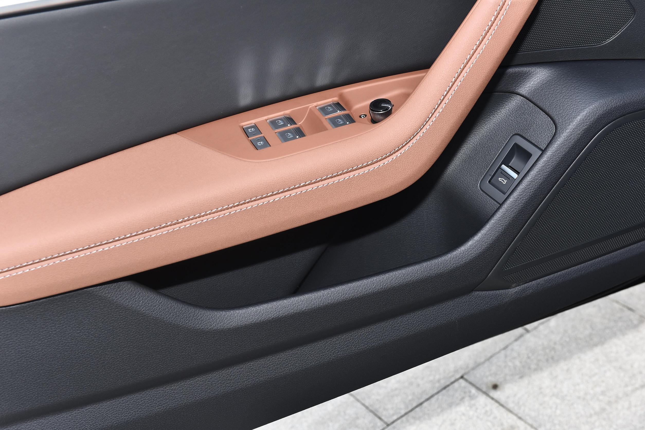 奥迪A7L 2024款 45 TFSI quattro 奢享型图片_奥迪_45/68张图片_汽车空间图库_懂车帝