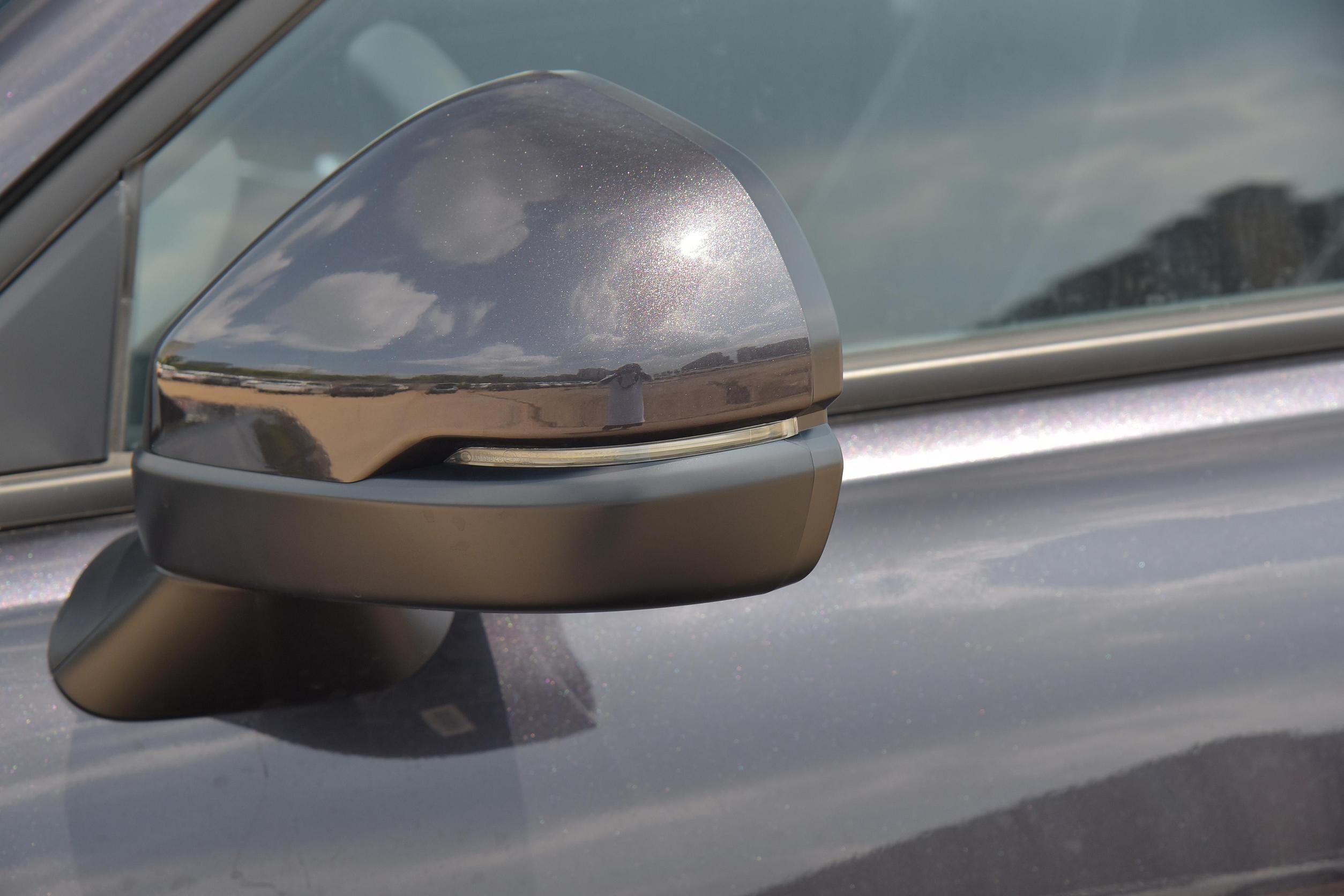 ZR-V 致在 2023款 1.5T CVT智享版图片_本田_2/50张图片_汽车外观图库_懂车帝