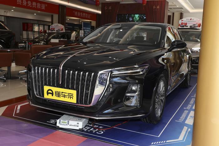 红旗H52023款 2.0T 自动智联旗畅版_红旗H5_懂车帝