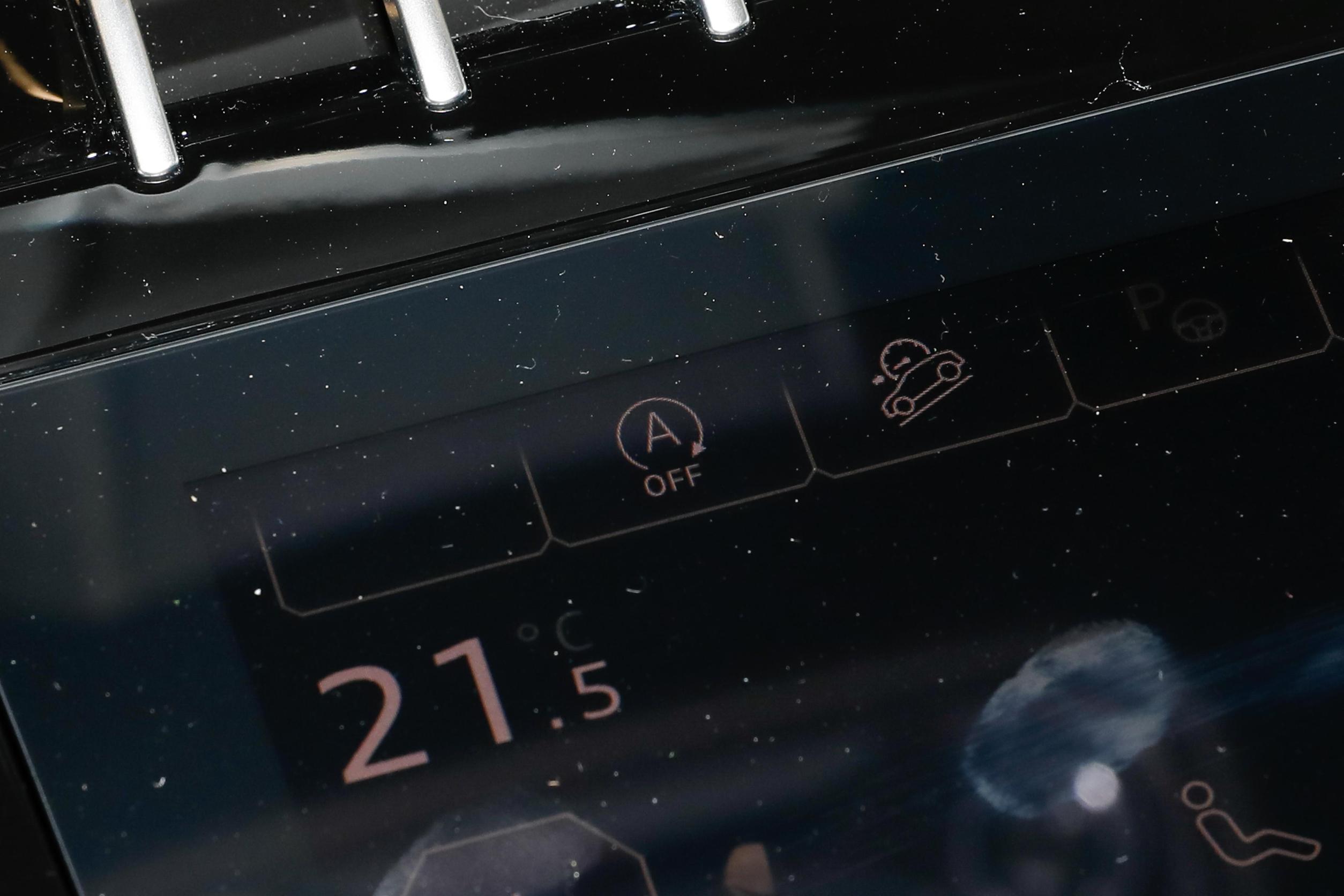 Urus 2023款 4.0T V8 S图片_兰博基尼_15/35张图片_汽车内饰图库_懂车帝