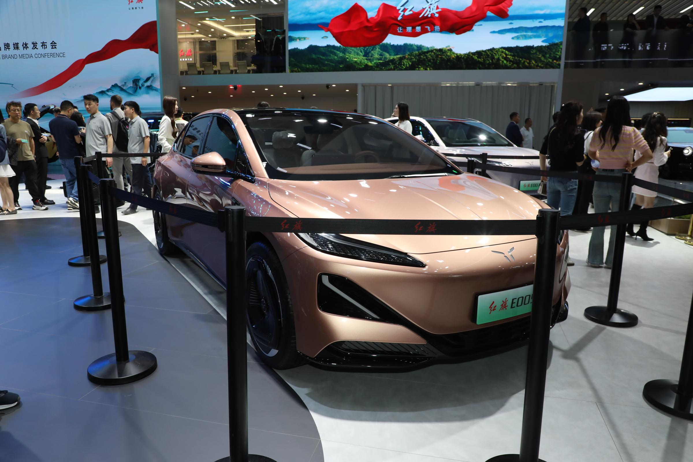 红旗E009 2024款 基本型图片_红旗_20/49张图片_汽车车展图库_懂车帝