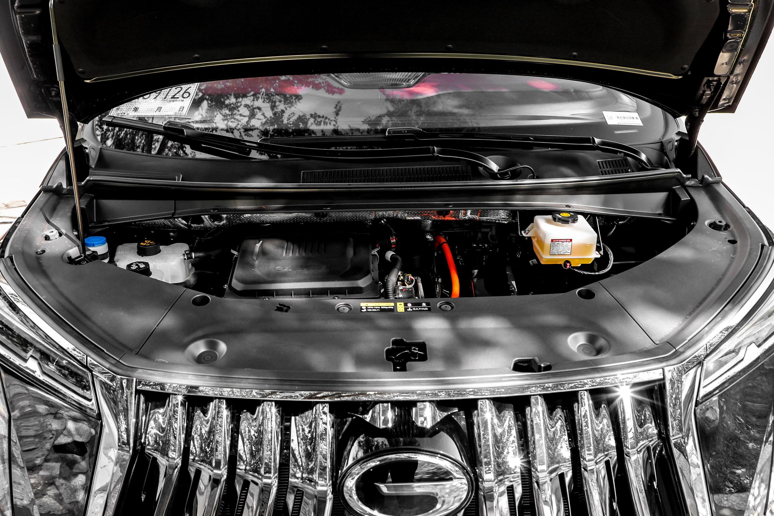 传祺M8 2023款 宗师系列 2.0TM 混动 至尊版图片_广汽传祺_7/68张图片_汽车外观图库_懂车帝