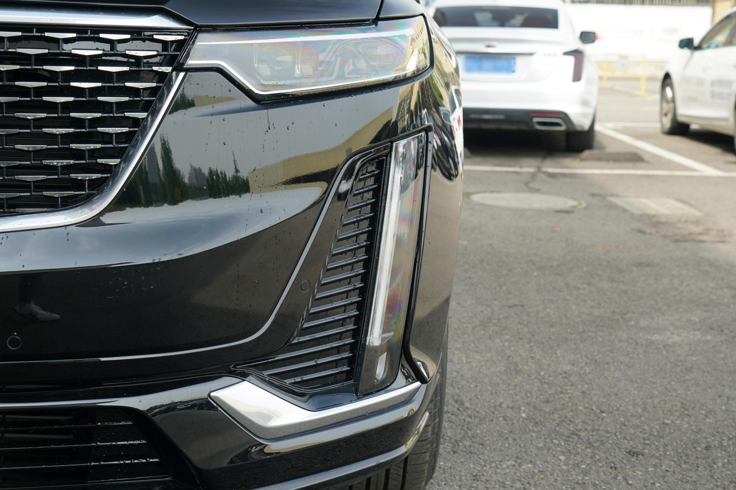 凯迪拉克XT6 2022款 2.0T 七座四驱豪华型标准版图片_凯迪拉克_66/66张图片_汽车外观图库_懂车帝