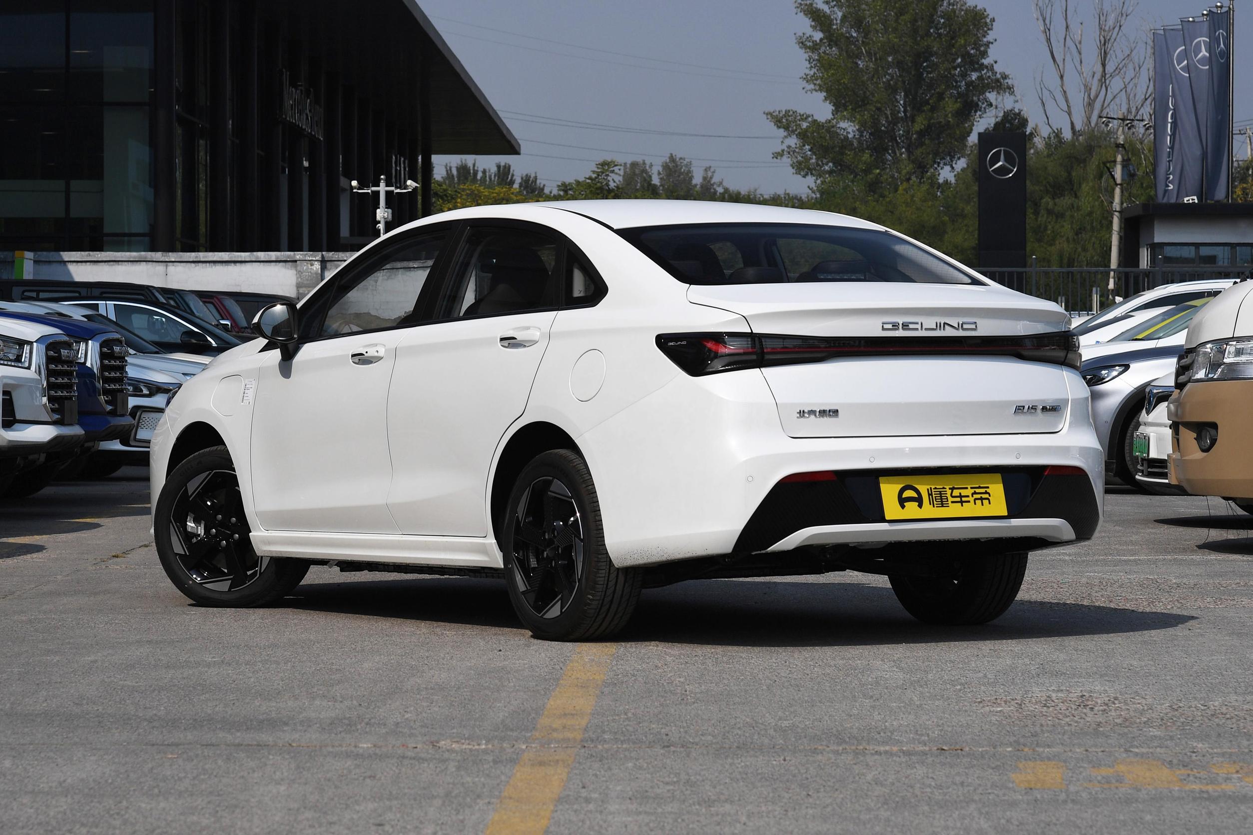 北京EU5 PLUS 2023款 R600 优享版图片_北京汽车_7/45张图片_汽车外观图库_懂车帝