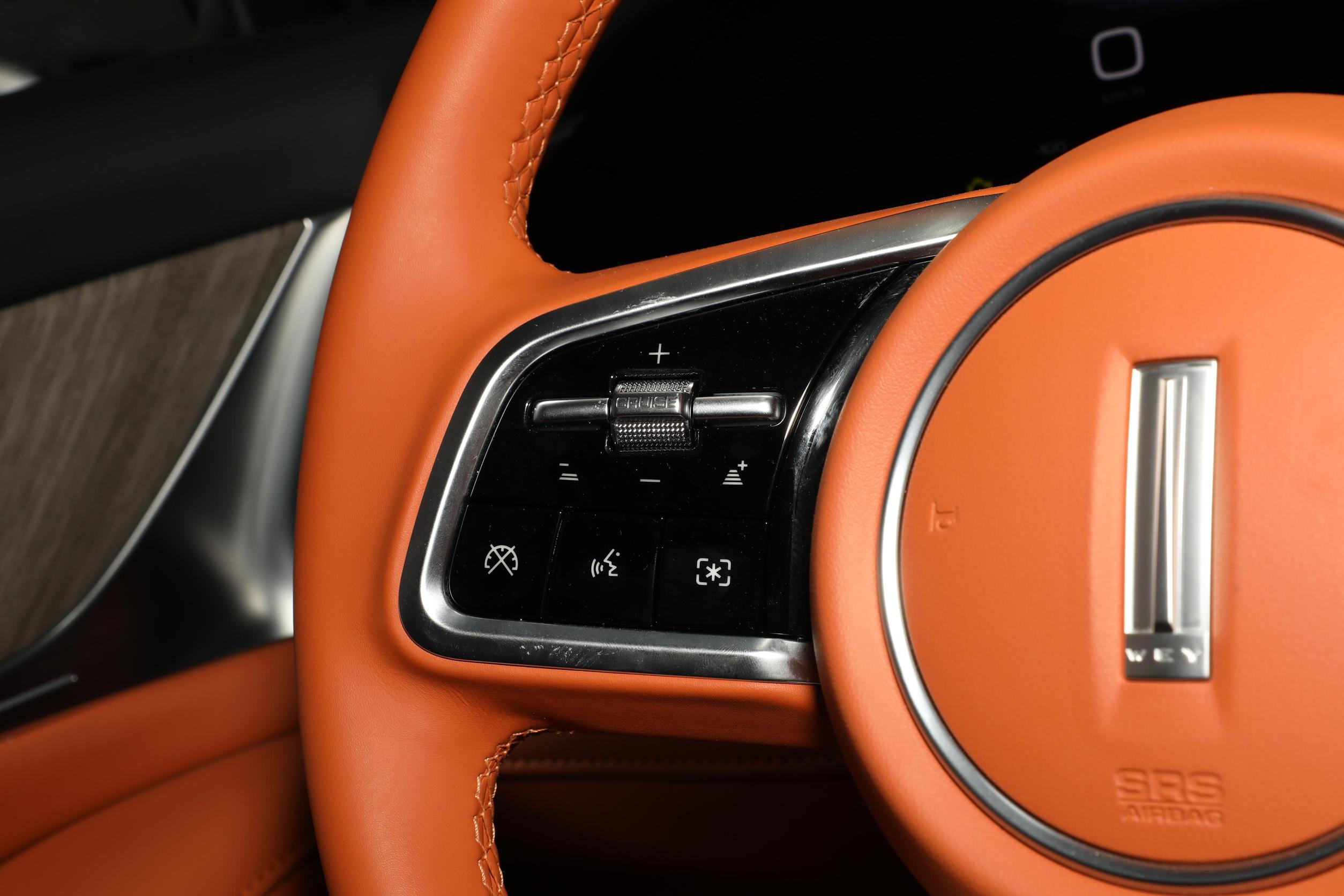 蓝山DHT-PHEV 2023款 四驱超长续航版图片_魏牌_4/105张图片_汽车内饰图库_懂车帝