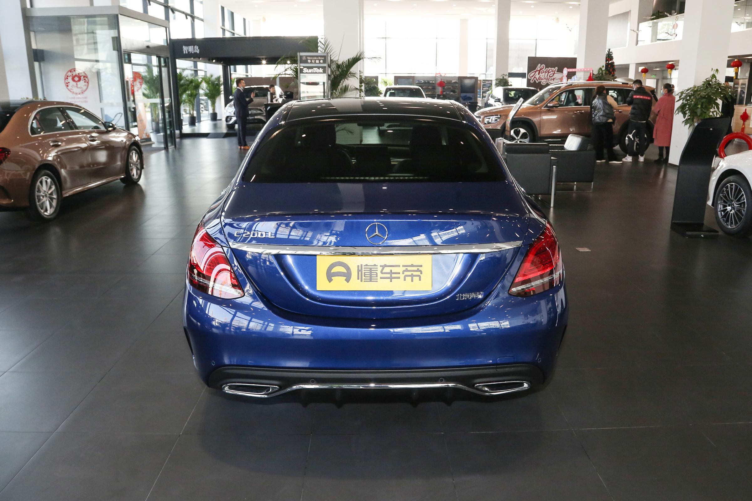 奔驰C级 2021款 C 200 L 时尚型运动版图片_奔驰_3/122张图片_汽车外观图库_懂车帝
